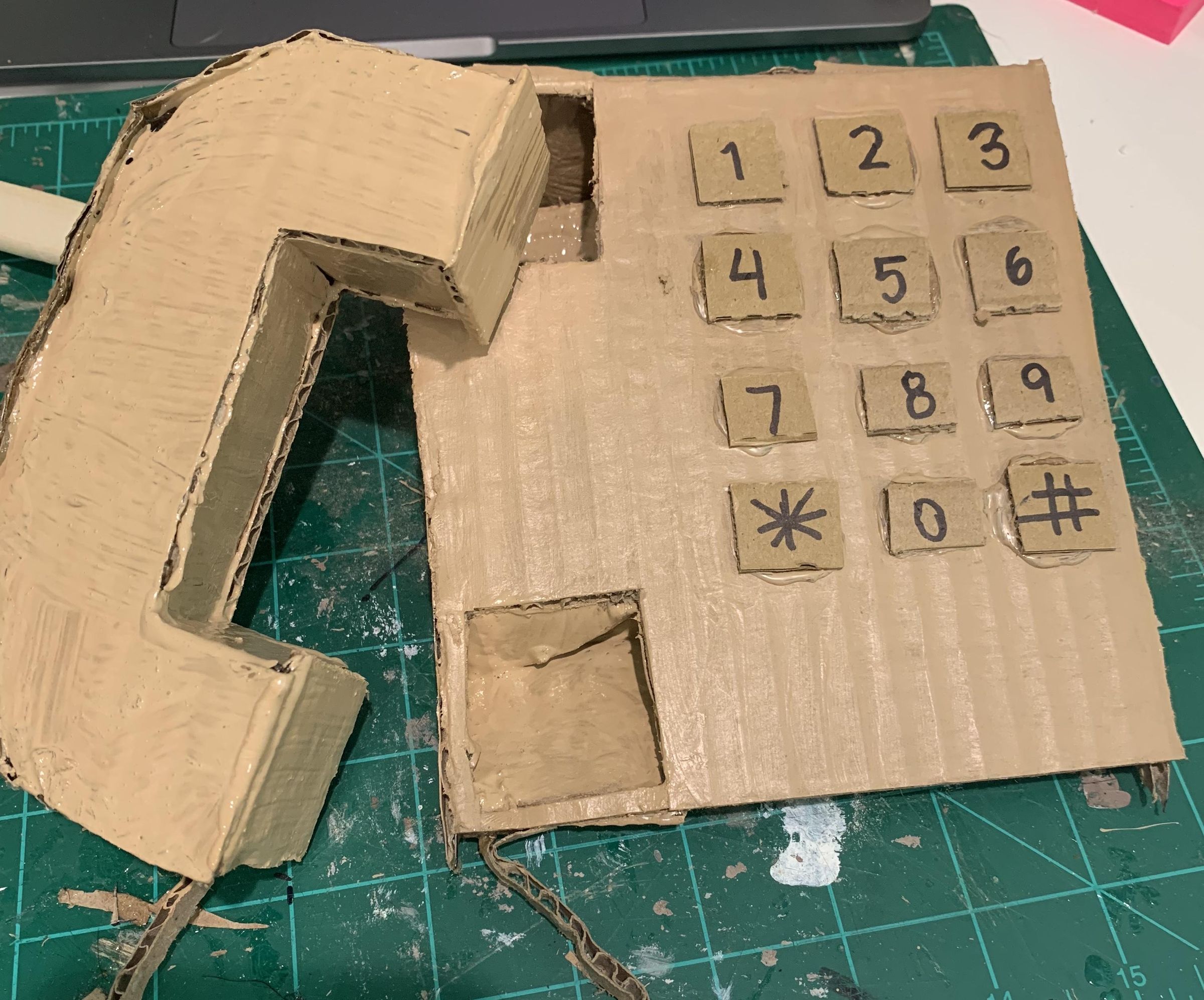 Cardboard Phone : 6 Steps - Instructables