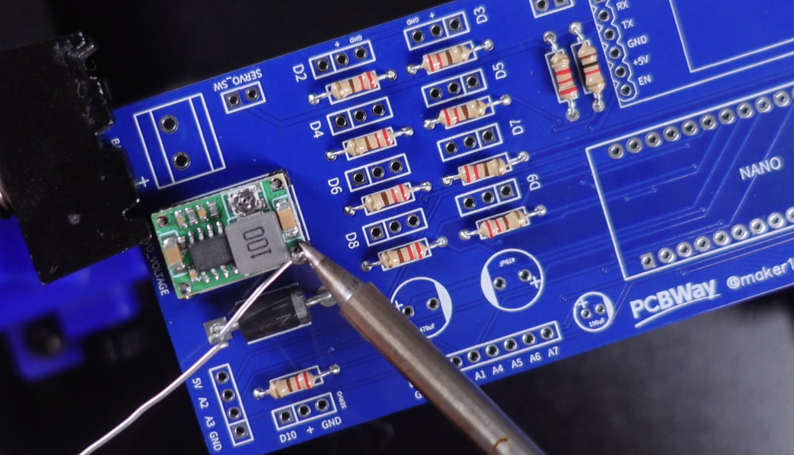 Explore Using a Customized Arduino Nano-based Board to Wirelessly ...