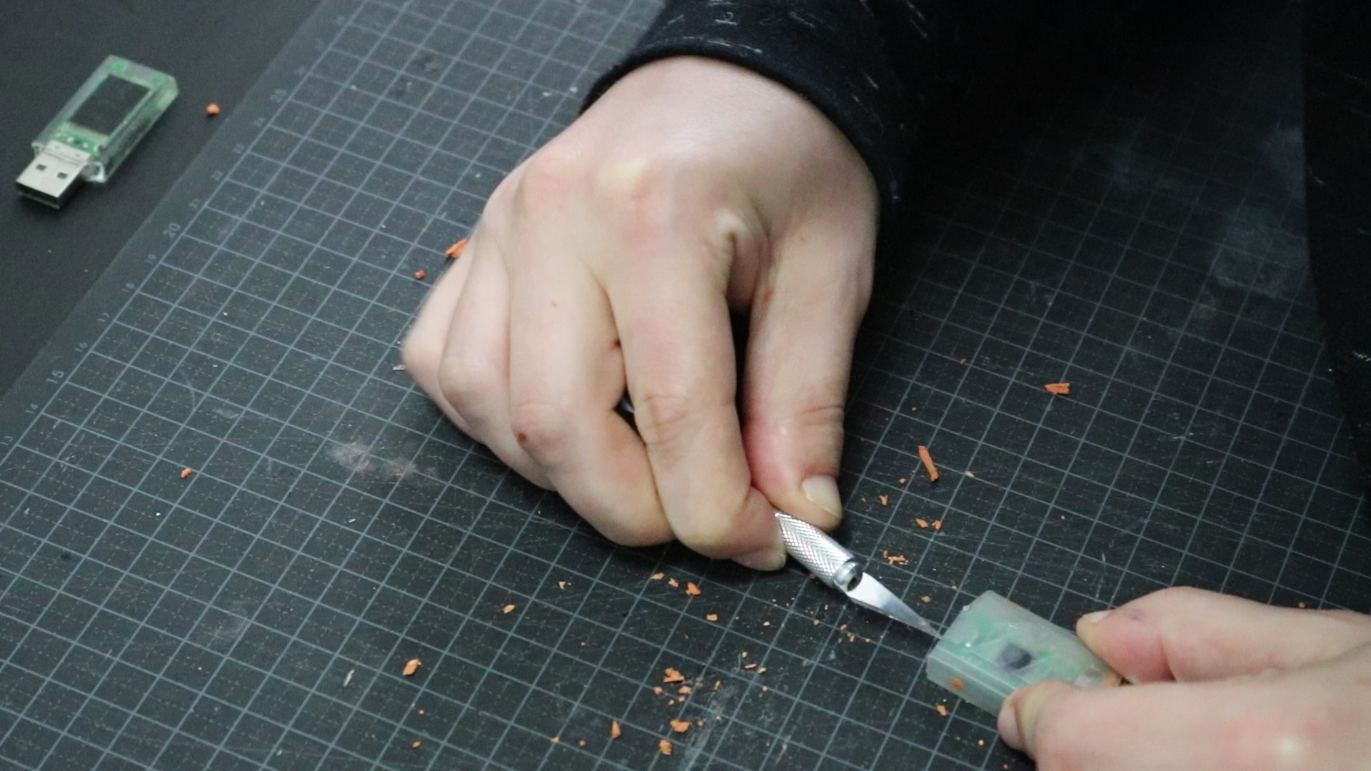 Resin USB Drive : 7 Steps (with Pictures) - Instructables