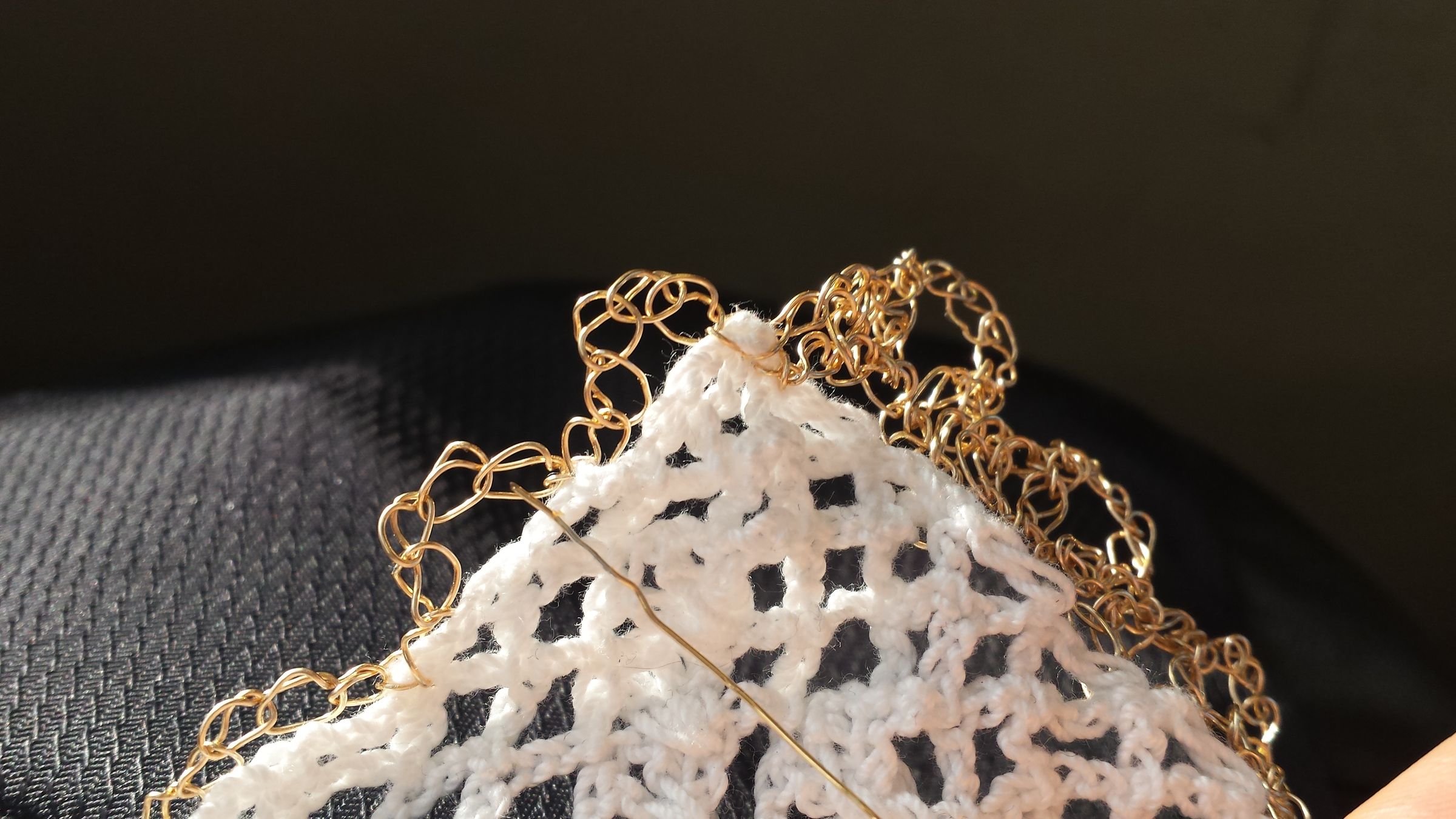 Wire and Thread Crochet Organizer : 6 Steps (with Pictures) - Instructables