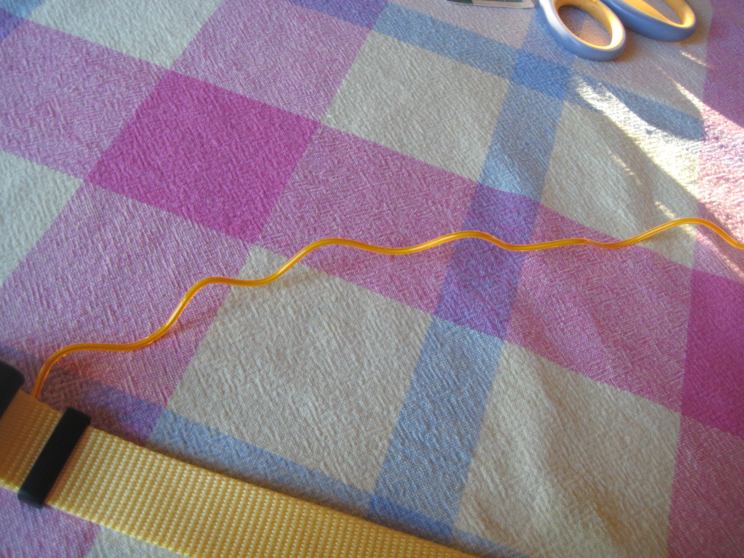 El Wire Dog Collar & Leash! : 5 Steps (with Pictures) - Instructables