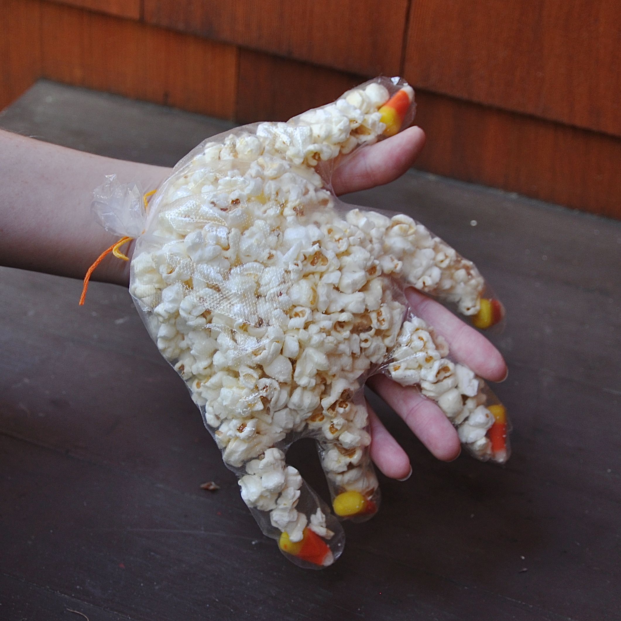 Halloween Popcorn Hands (with Pictures) - Instructables