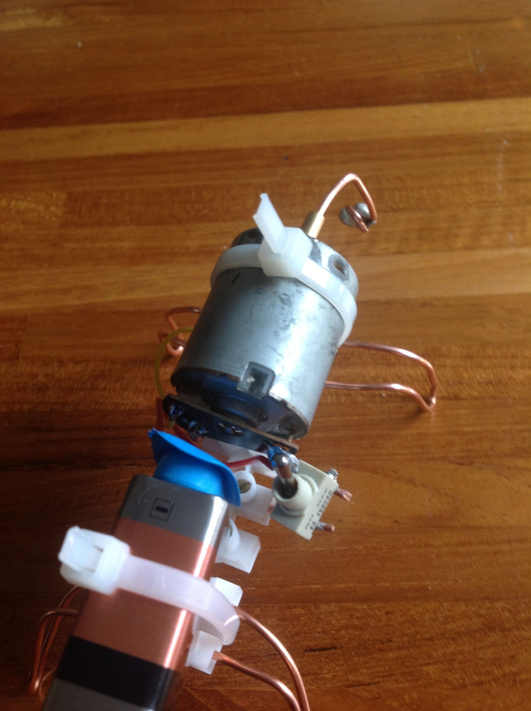 Vibro Bot - Instructables