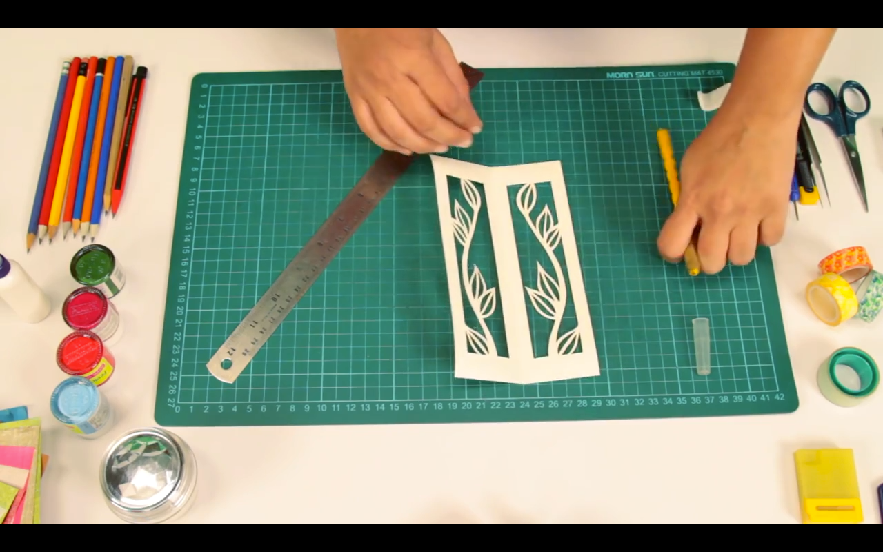 How to Make Bookmarks | Paper Cutting Art : 4 Steps - Instructables