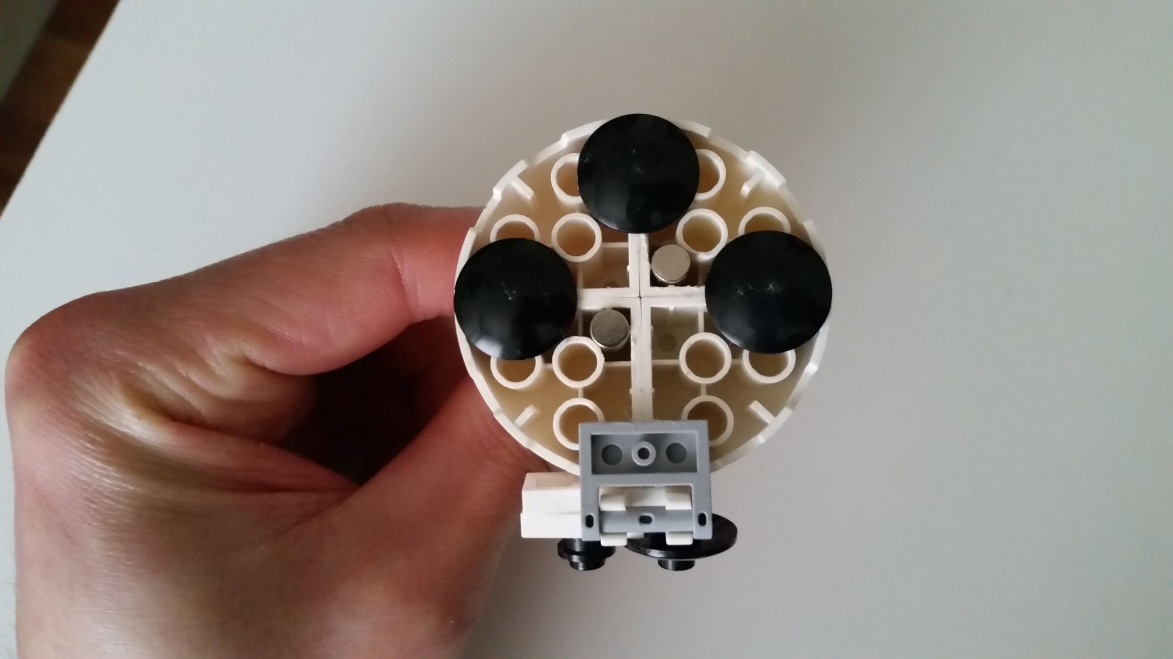 What's Inside My RC Lego BB8? : 9 Steps (with Pictures) - Instructables