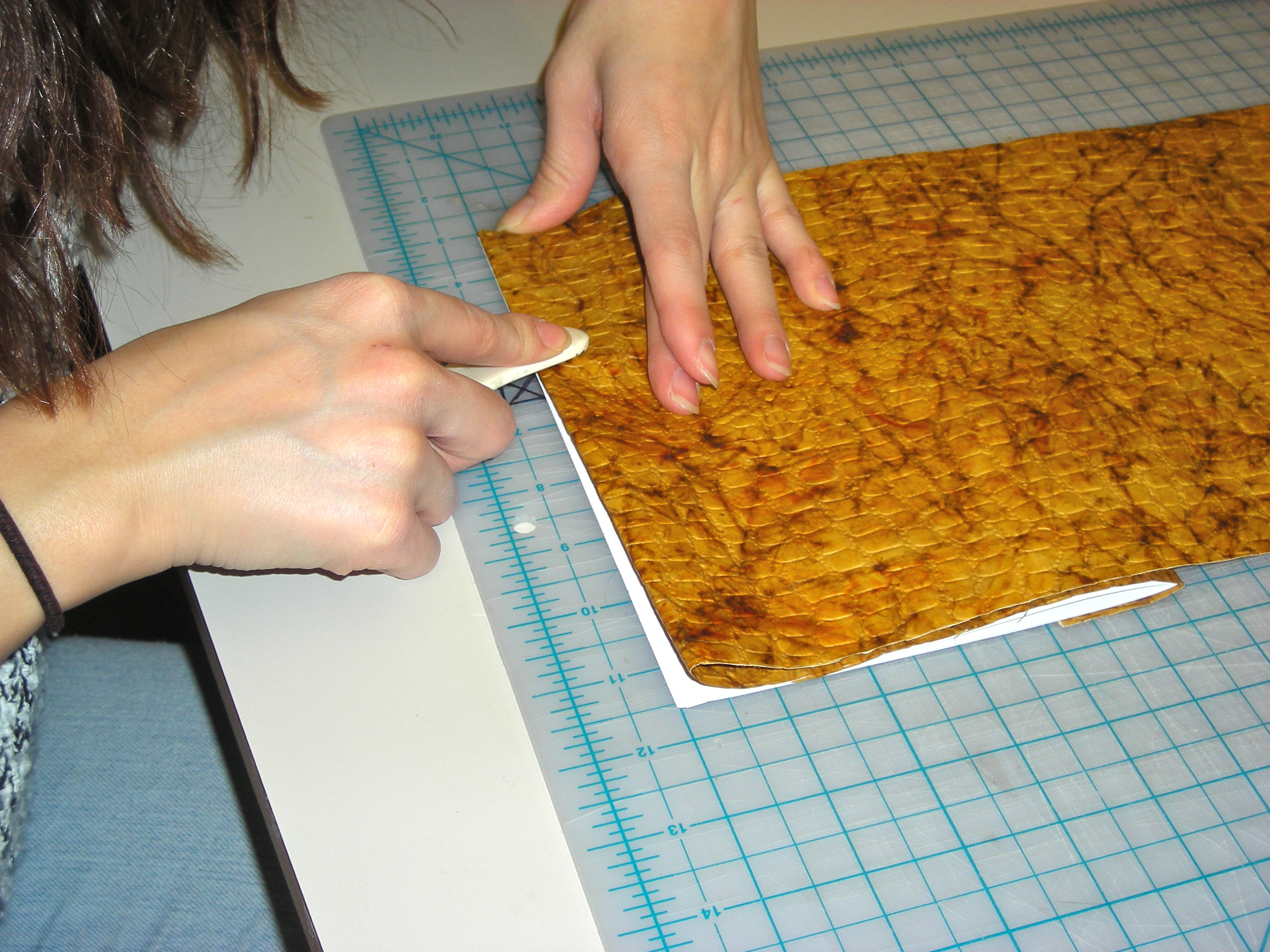 How to Sew a Softcover Pamphlet : 7 Steps (with Pictures) - Instructables