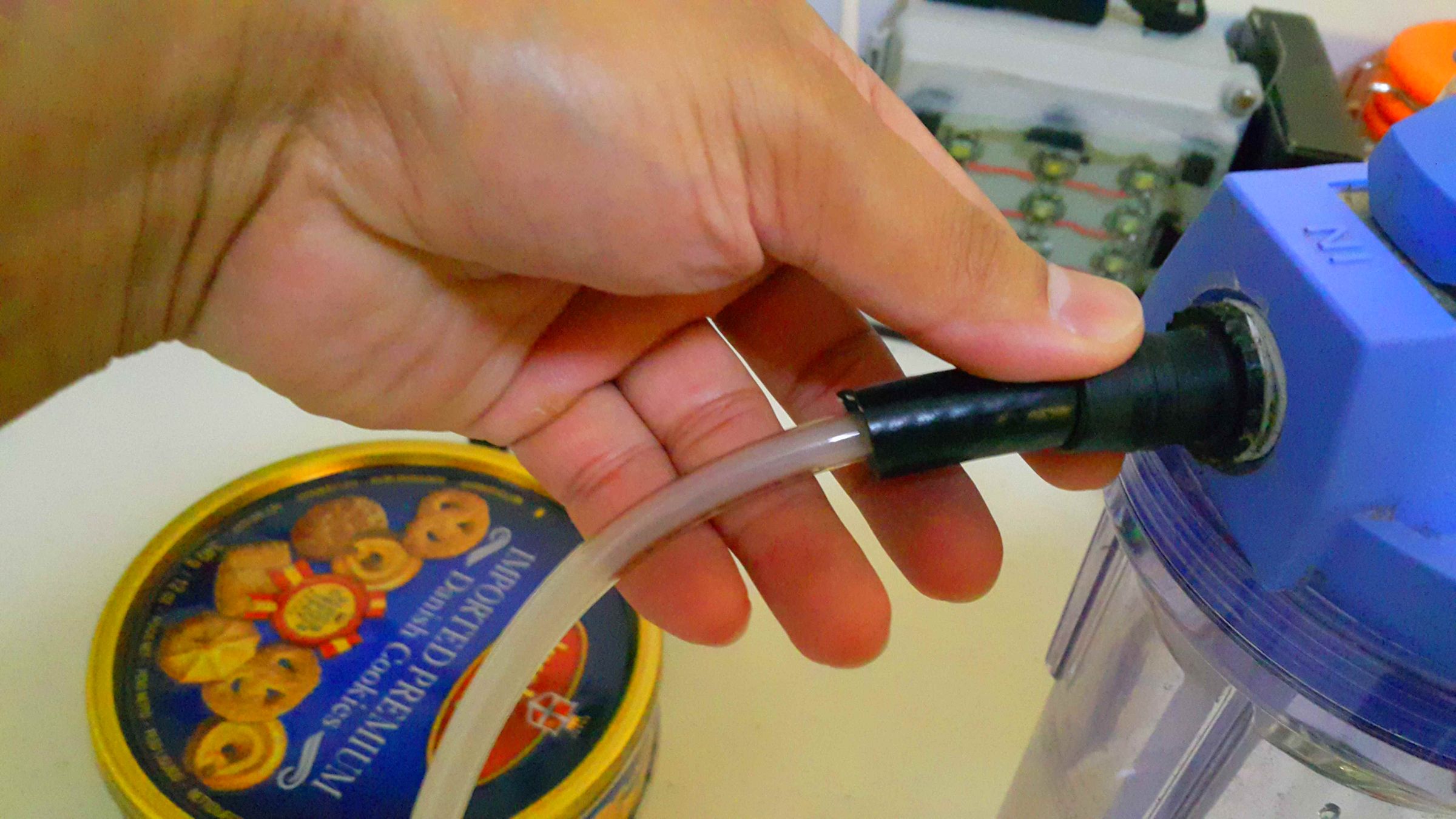 Vacuum Powered Liquid Extractor! : 6 Steps (with Pictures) - Instructables