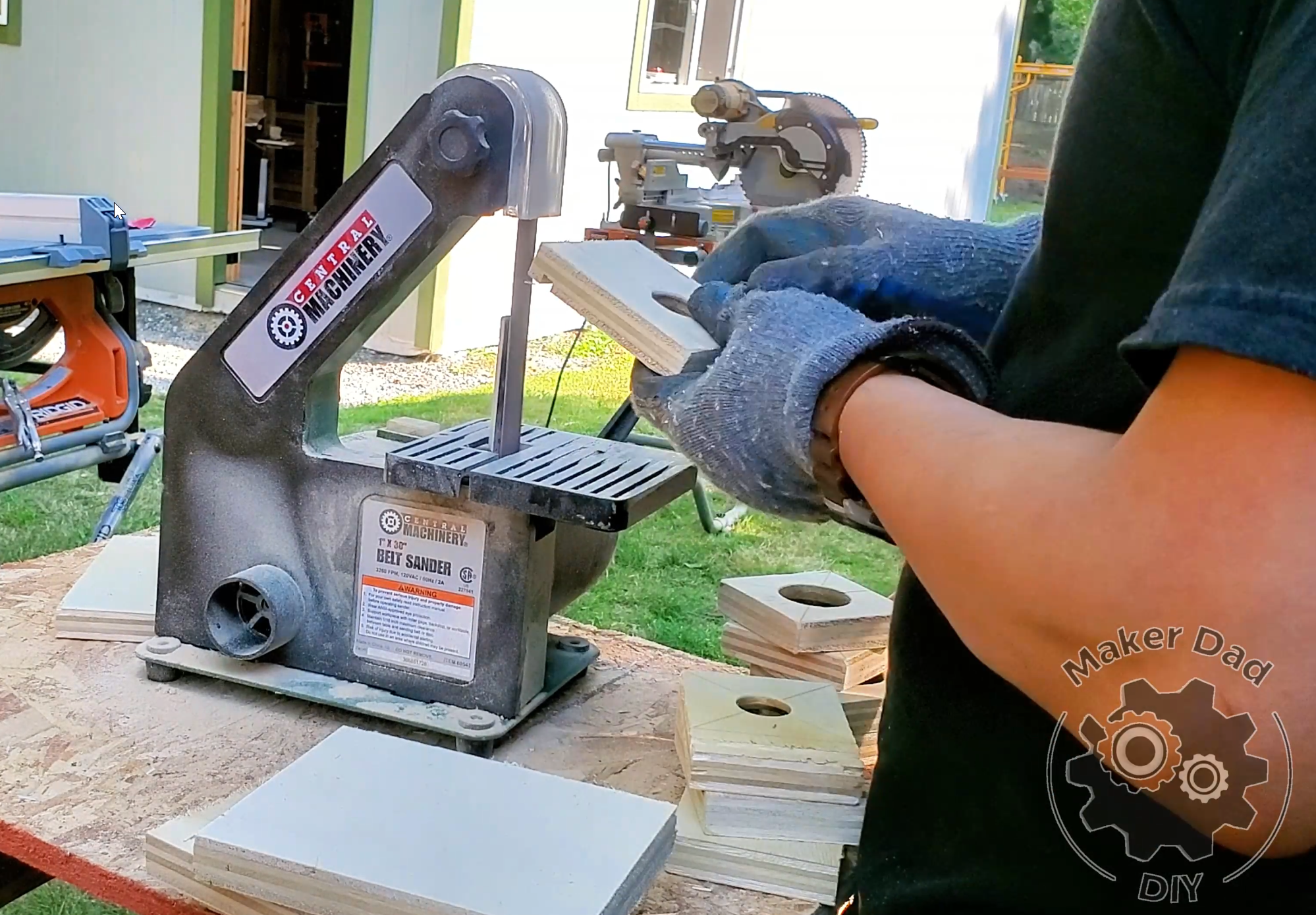 How to Make Dowels: Dowel Making Jig ( With Table Saw ) : 8 Steps (with ...