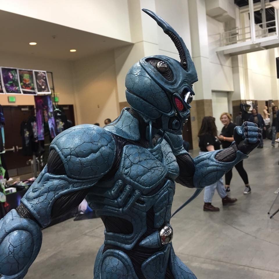 How to Make a "Guyver" Costume: 25 Steps (with Pictures)