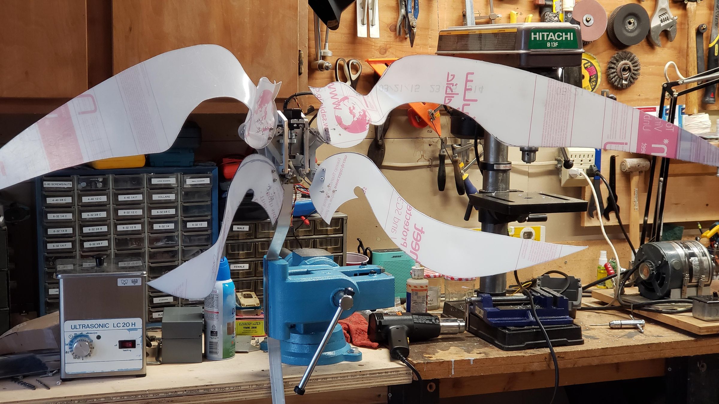 Animatronic Cosplay Wing Mechanics : 8 Steps (with Pictures ...