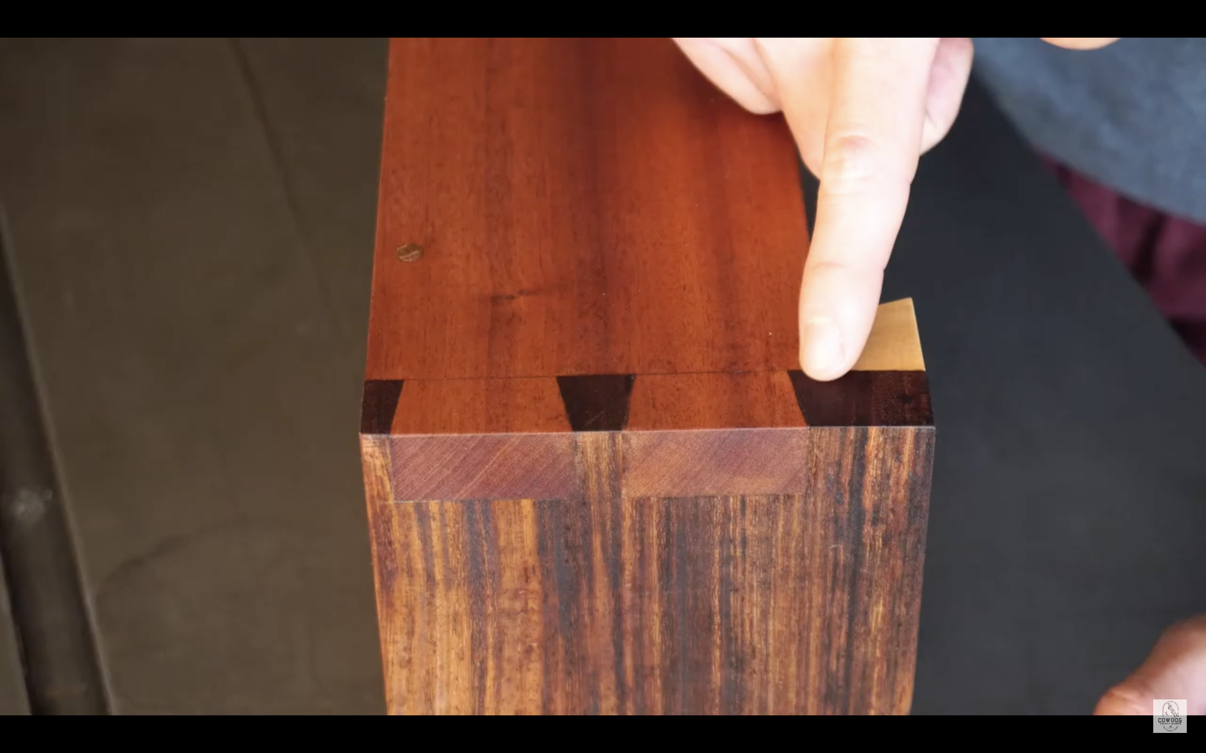 How to Cut Dovetails by Hand - No Jigs : 7 Steps (with Pictures ...
