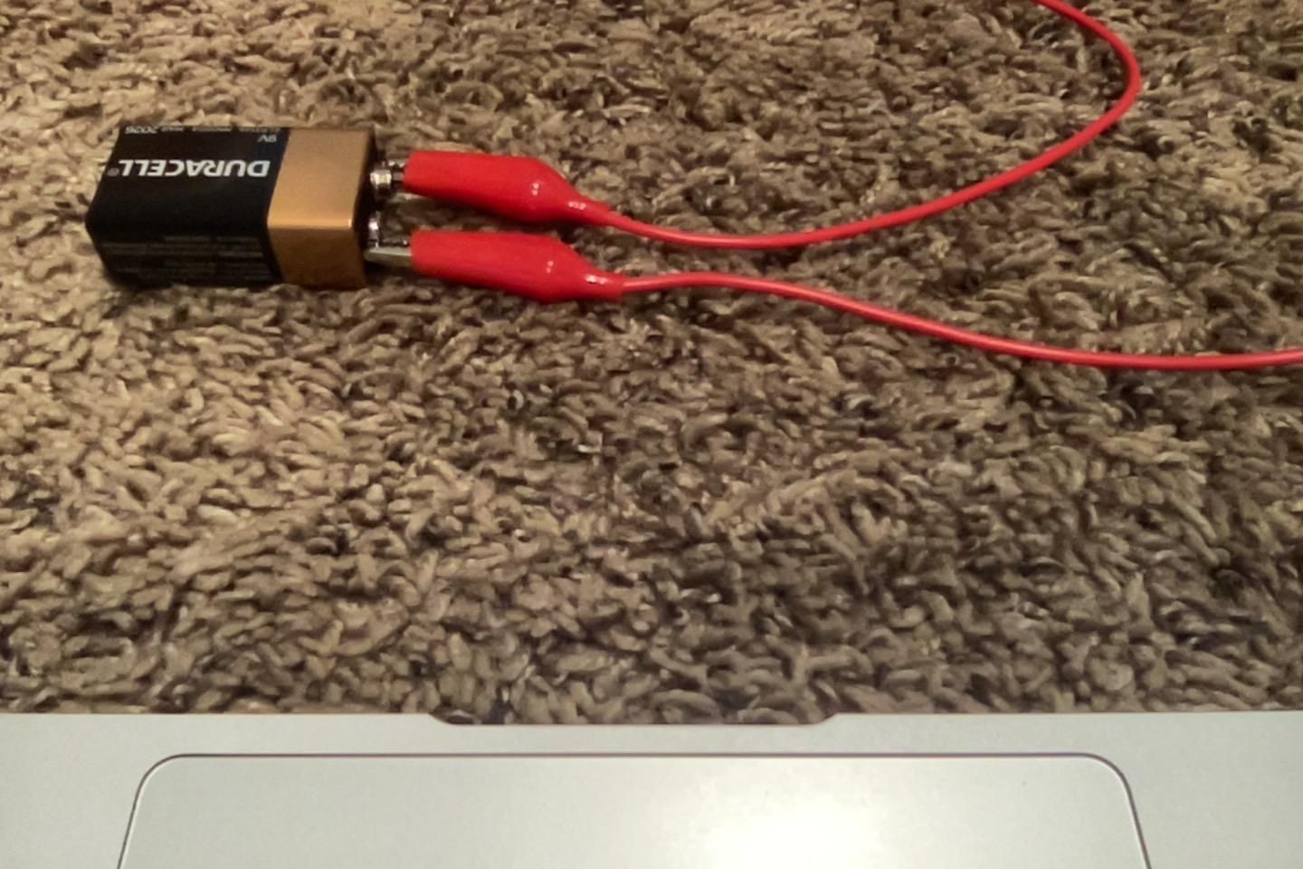 How to Connect a Simple Led Strip to a 9 Volt Battery : 3 Steps ...