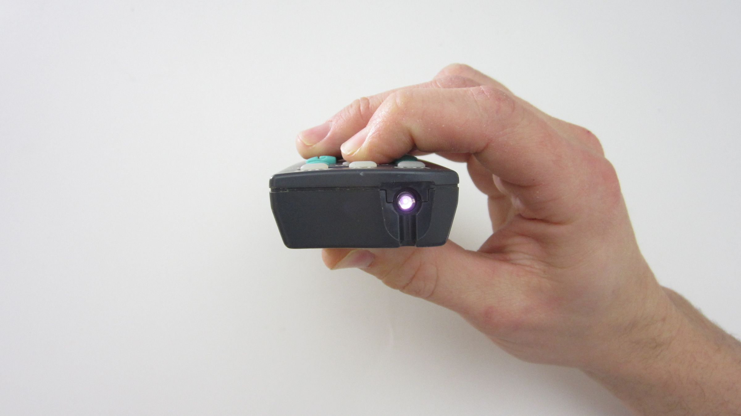 Invisible Signally Beacon (Infrared LED Throwie) : 8 Steps (with ...