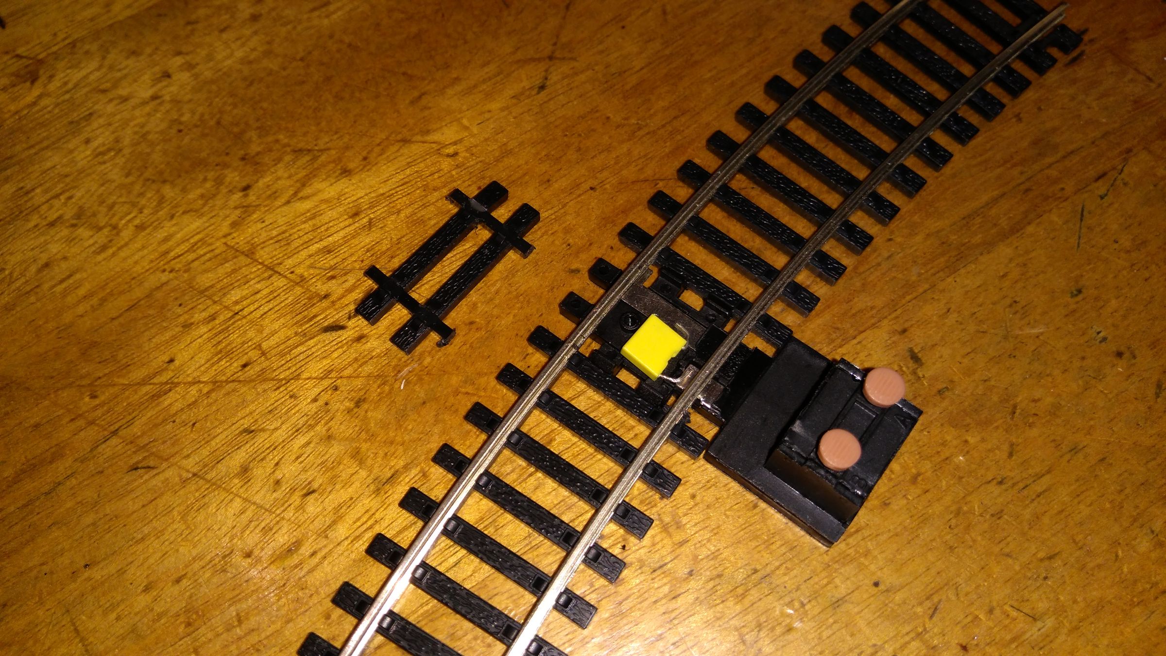 Train in a Christmas Tree : 4 Steps (with Pictures) - Instructables
