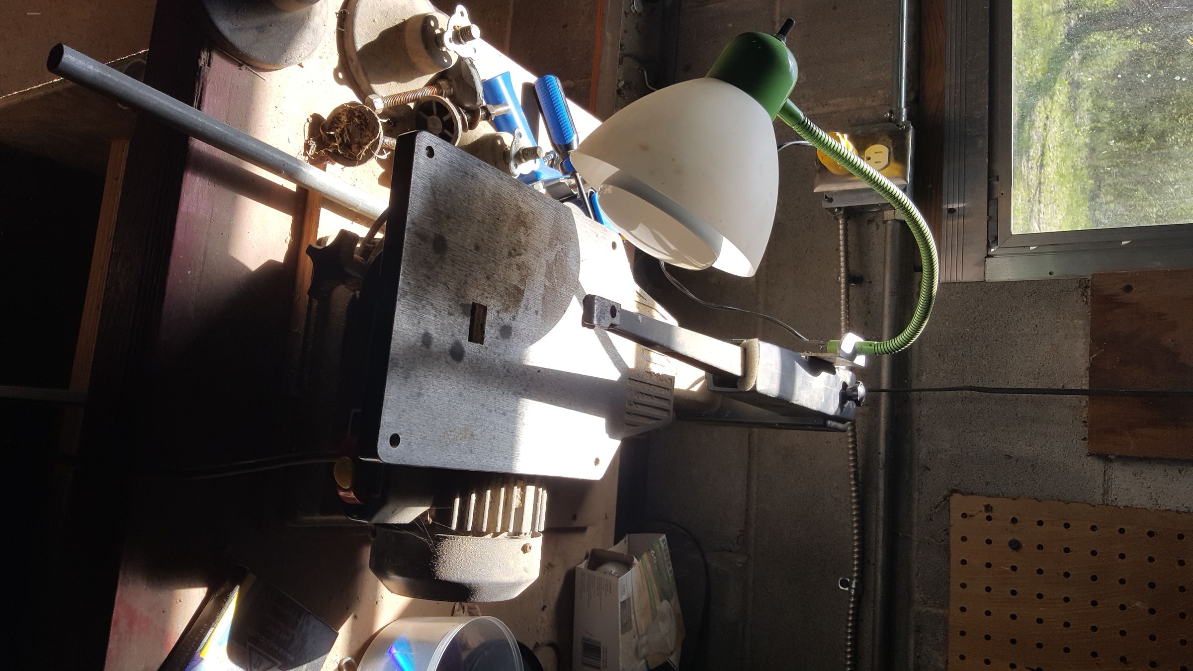 Installing a Salvaged Lamp on a Scrollsaw : 7 Steps (with Pictures ...