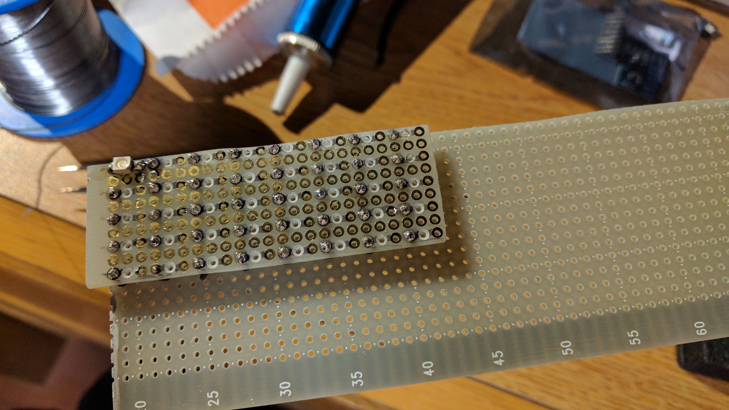 LED Audio Waveform Display (100% Code Free!!1) : 10 Steps (with ...