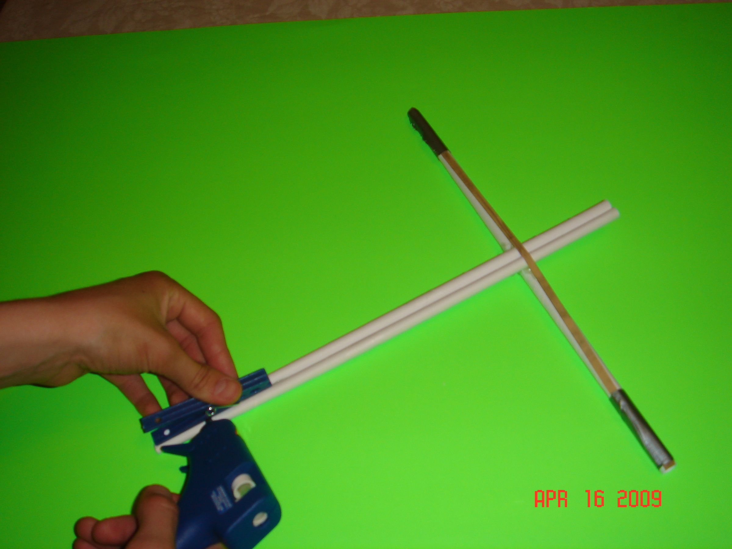 Paper Nerf Gun (Cross-bow) : 7 Steps - Instructables