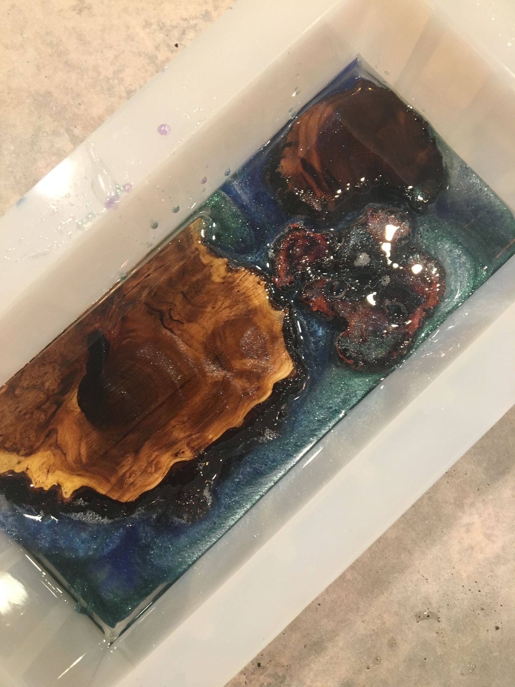 DIY Wood and Resin Phone Case : 6 Steps - Instructables