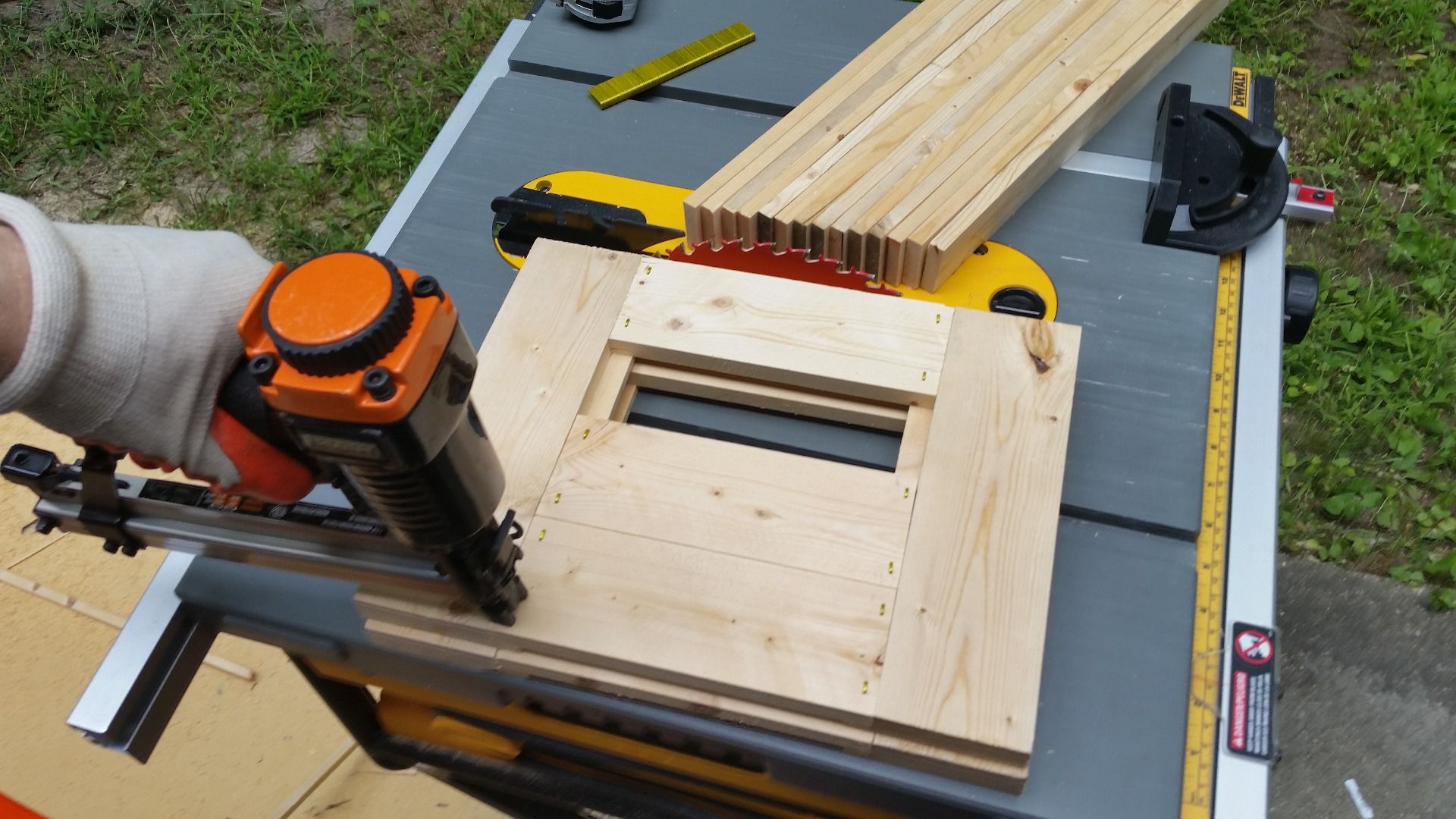 How to Make an $11 Crate With a $3 2x4 : 12 Steps (with Pictures ...