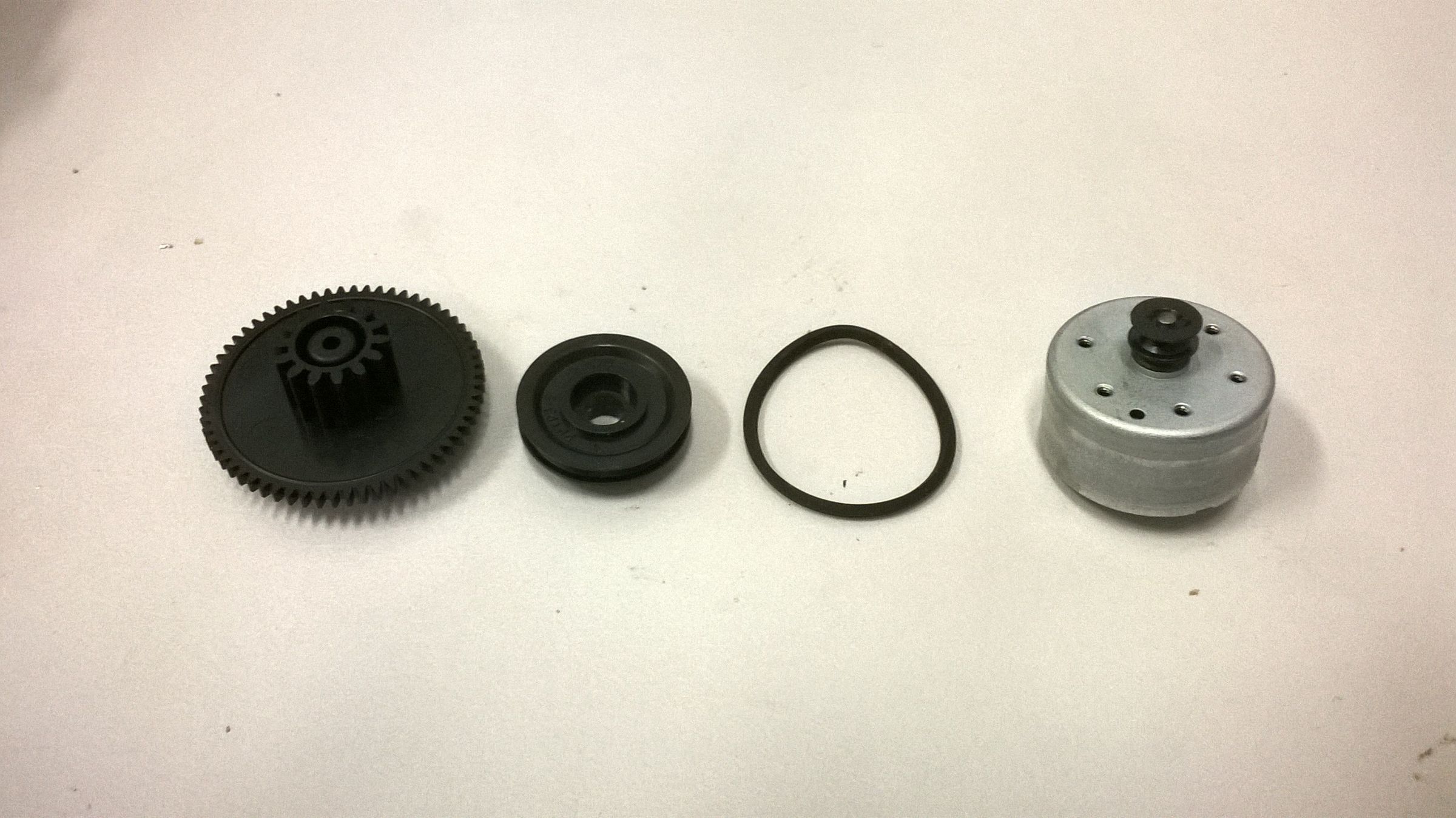 Disassembling a CD/DVD Reader and Reusing Its Parts : 12 Steps (with ...