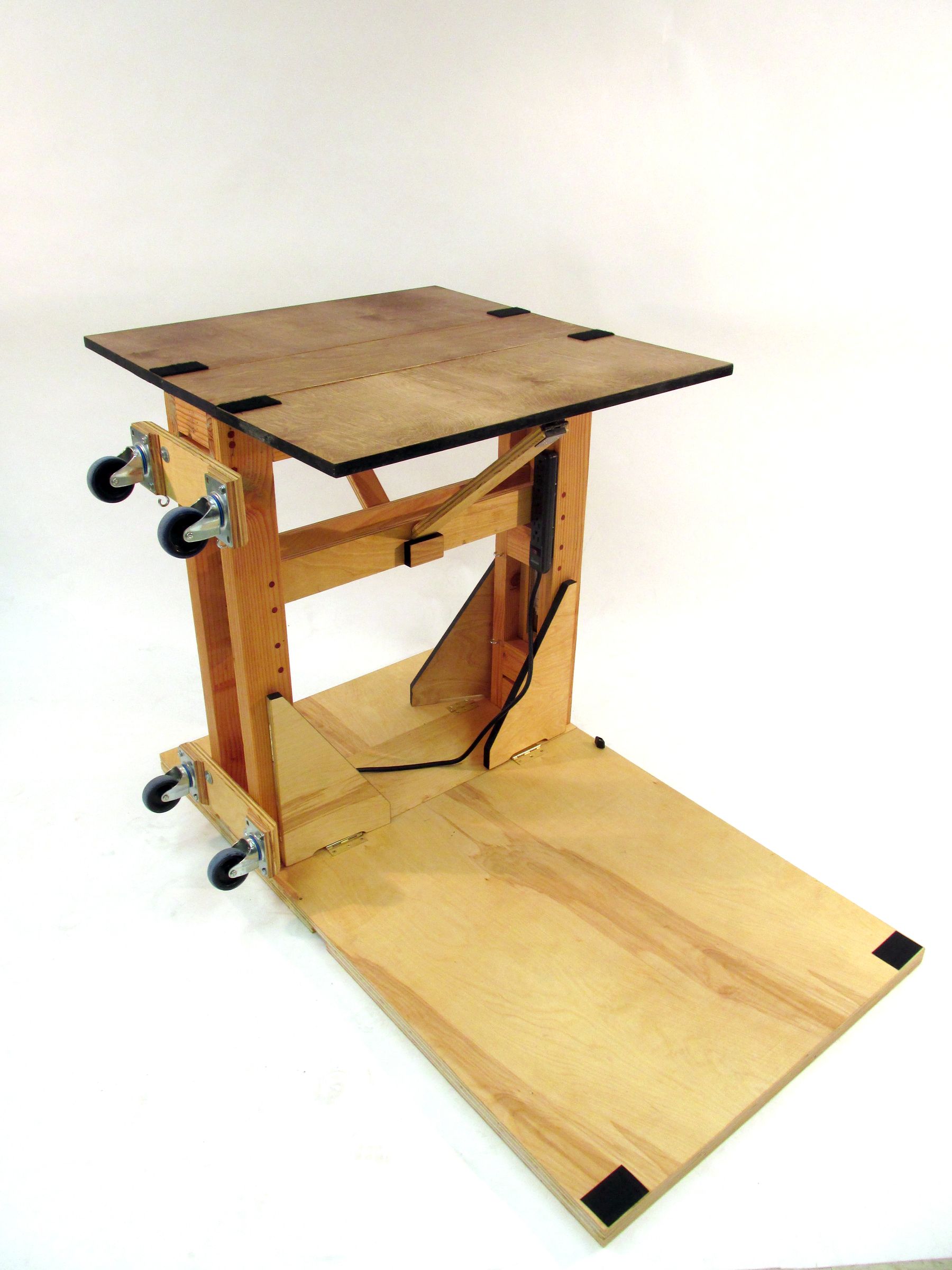 Maker Station: the Portable Reconfigurable Work Station for All Makers ...