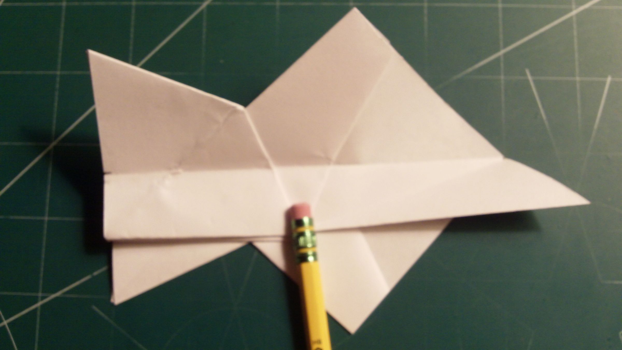 How to Make the Starfire Paper Airplane : 9 Steps - Instructables