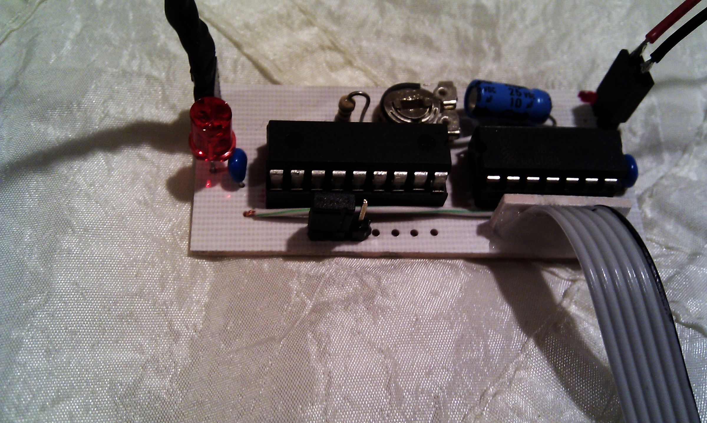 Safely Controlling Mains Powerline Sockets Using Electronics : 9 Steps ...