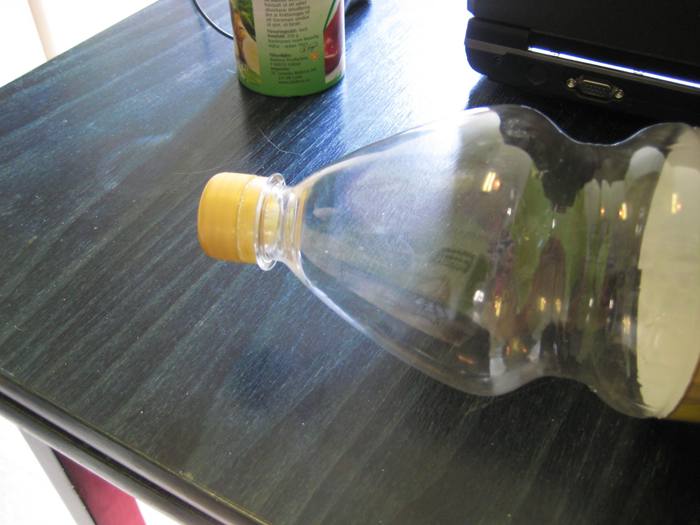 Water Bottle Sprinkler Cap - Instructables