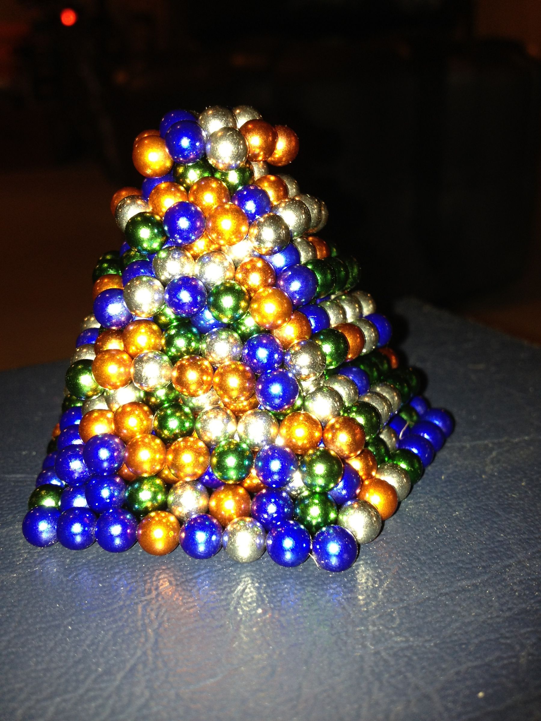 Buckyball Pyramid : 6 Steps - Instructables