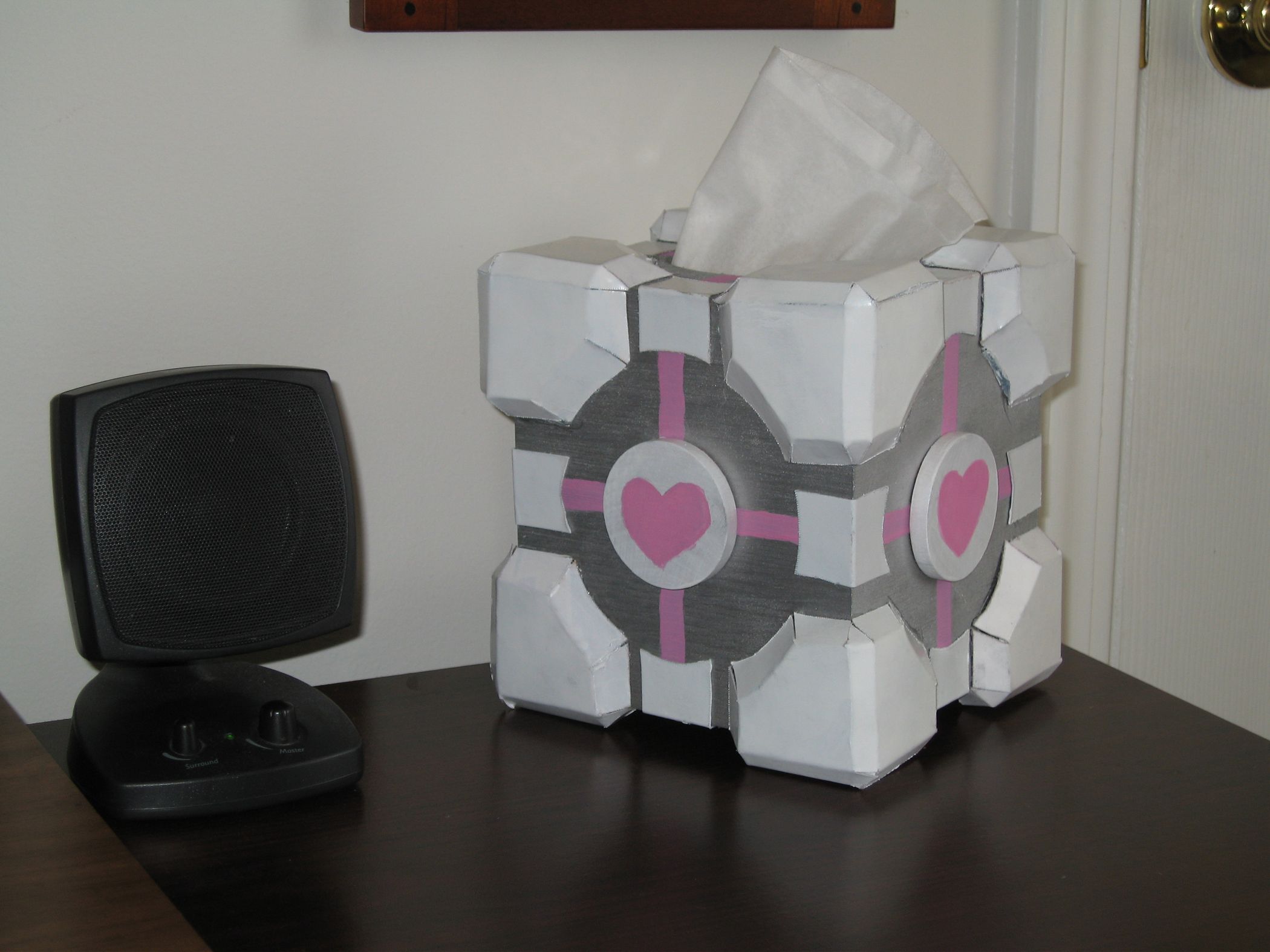 Companion Cube Tissue Box : 4 Steps (with Pictures) - Instructables