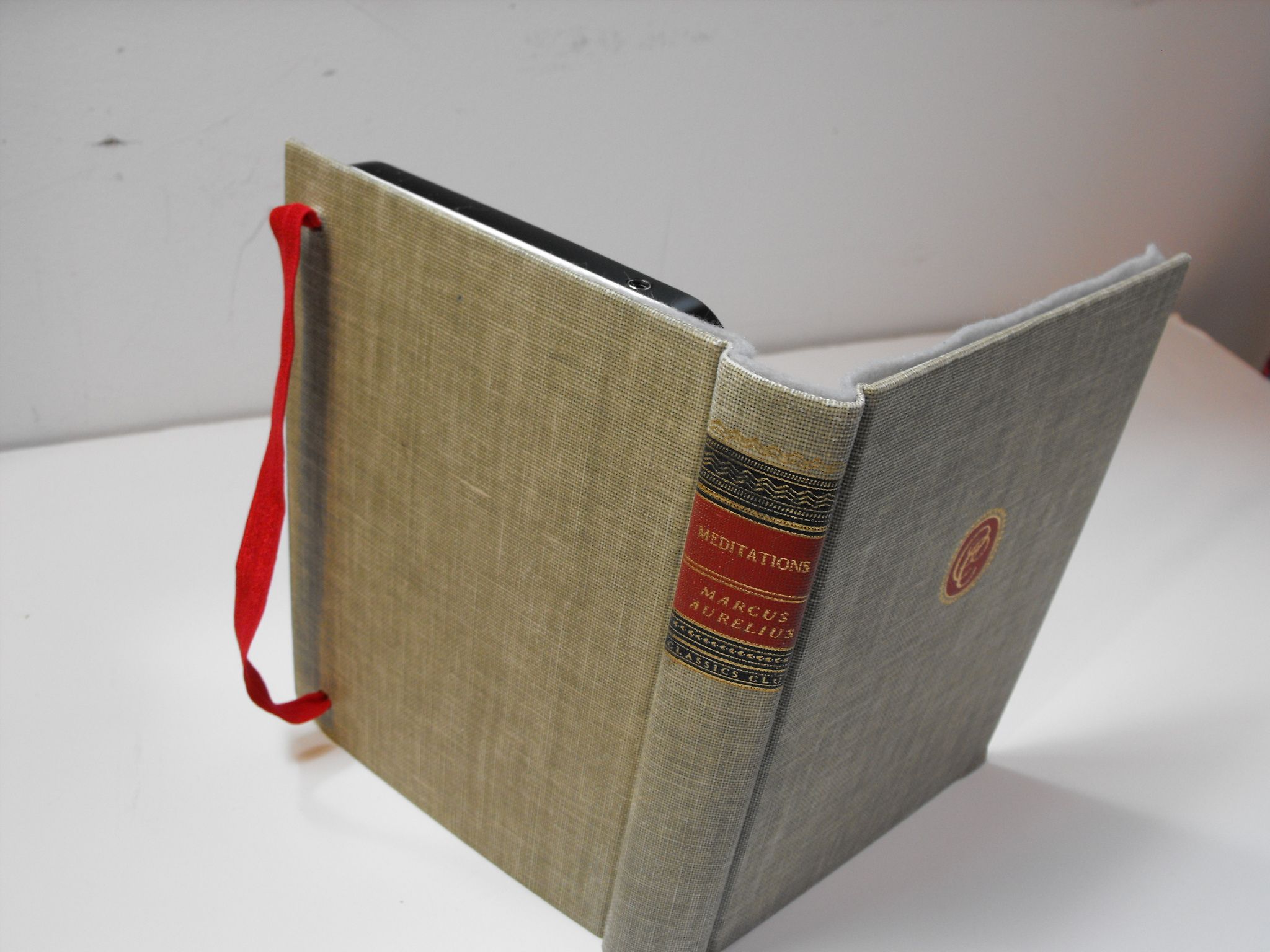 No-Sew Book Cover for Your EReader or Tablet : 7 Steps (with Pictures ...