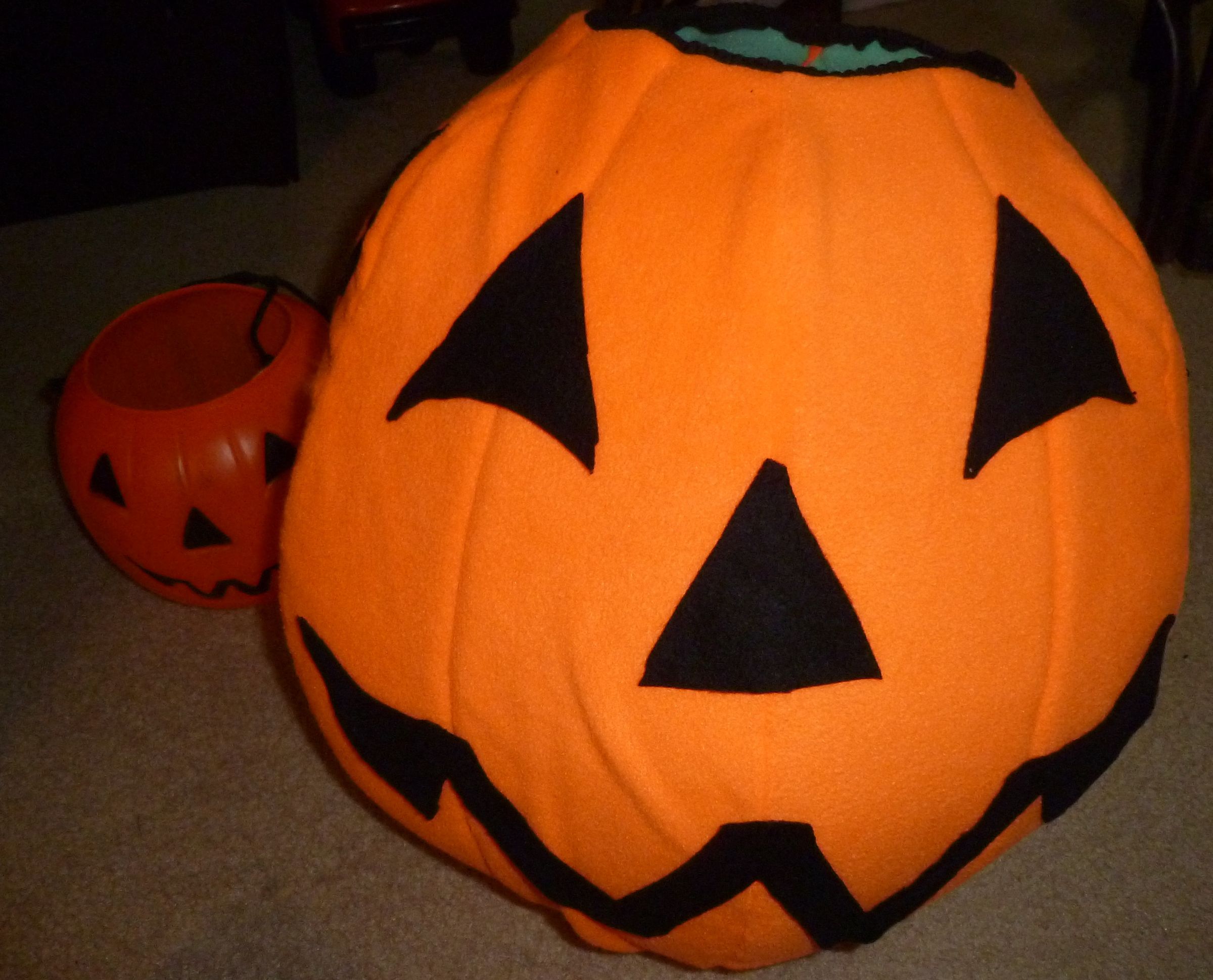 Toddling Pumpkin : 6 Steps (with Pictures) - Instructables