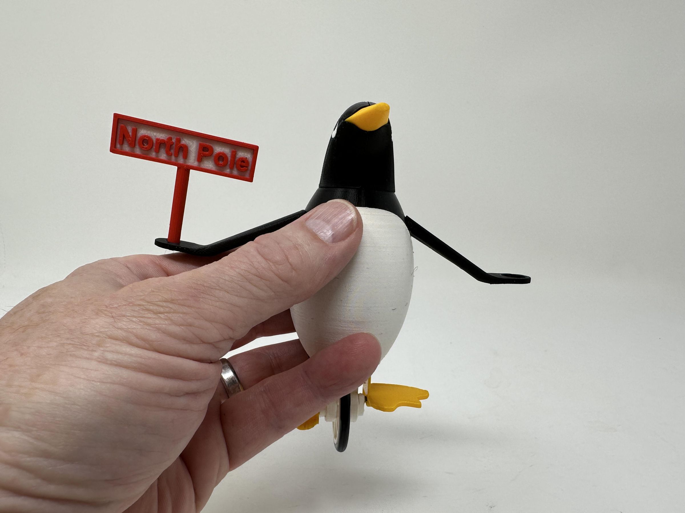 Penguin at the Pole. : 3 Steps (with Pictures) - Instructables