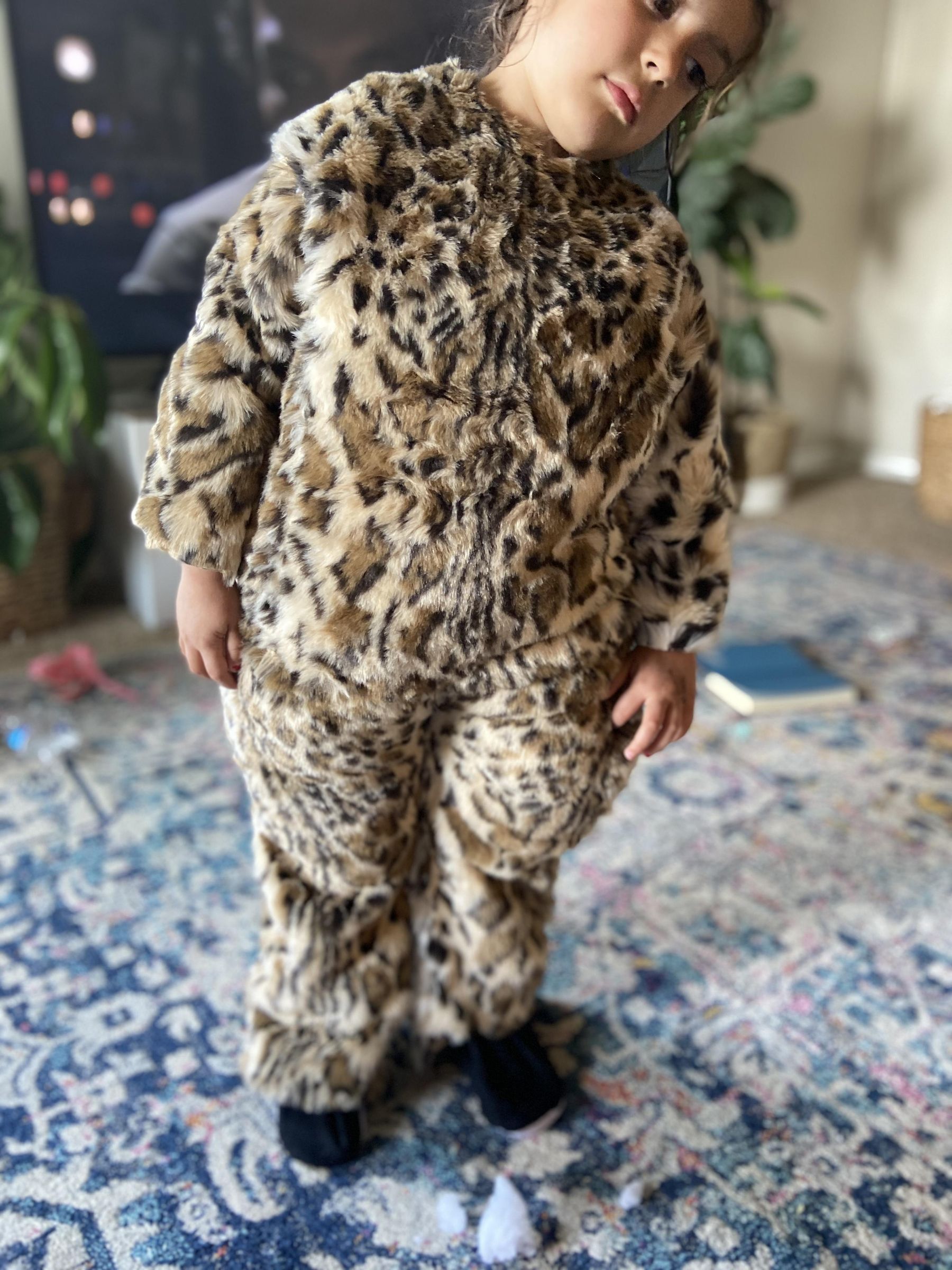 Ewok Mask & Creature Suit : 4 Steps - Instructables