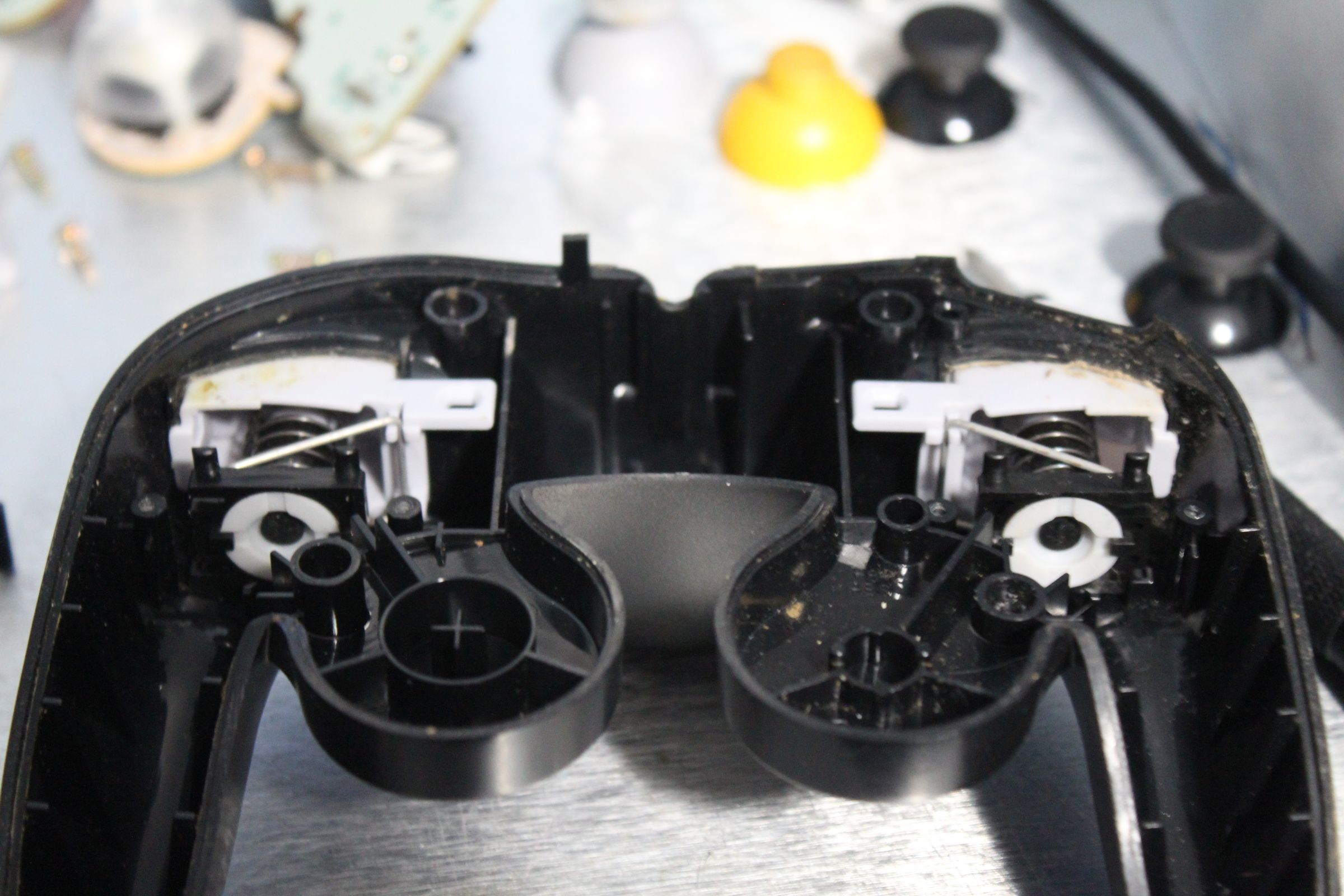 Gamecube Controller LED Mod : 8 Steps (with Pictures) - Instructables