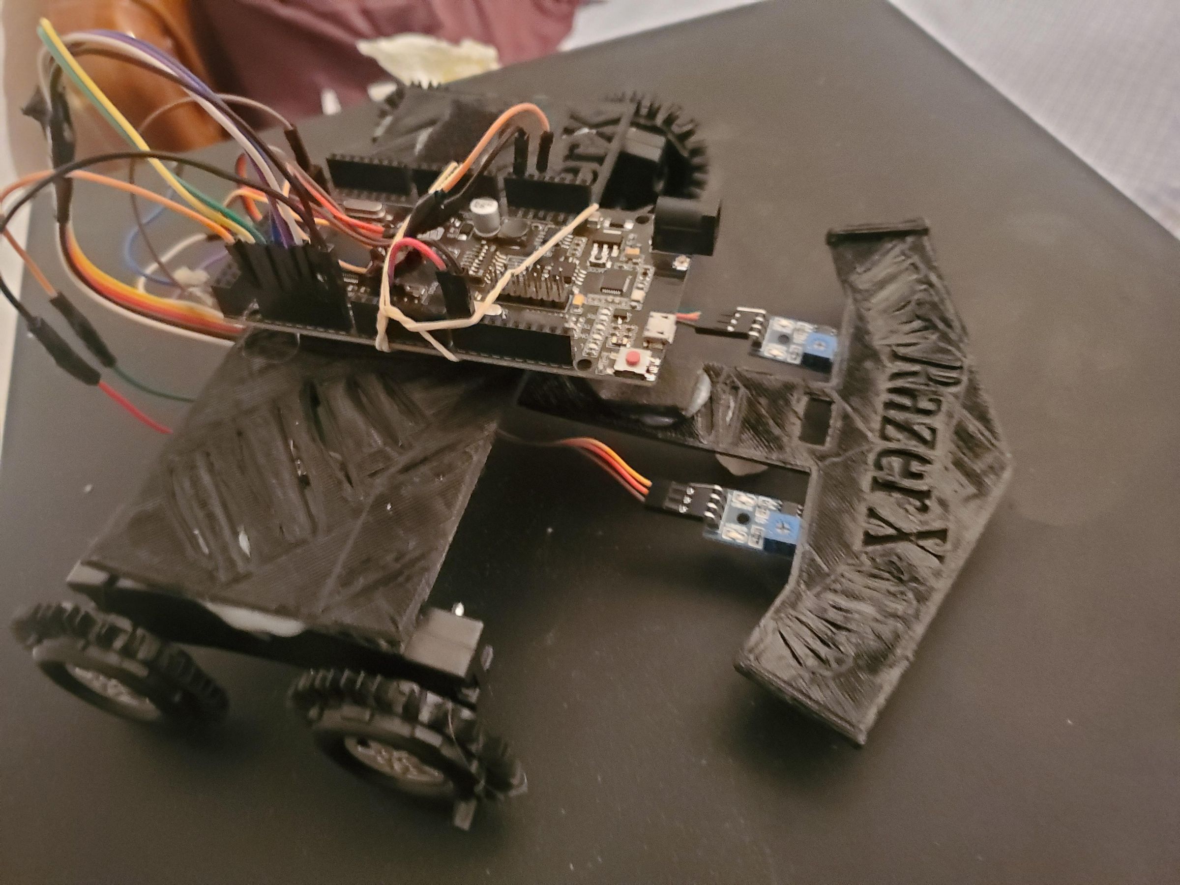 Line Follower Robot : 4 Steps (with Pictures) - Instructables
