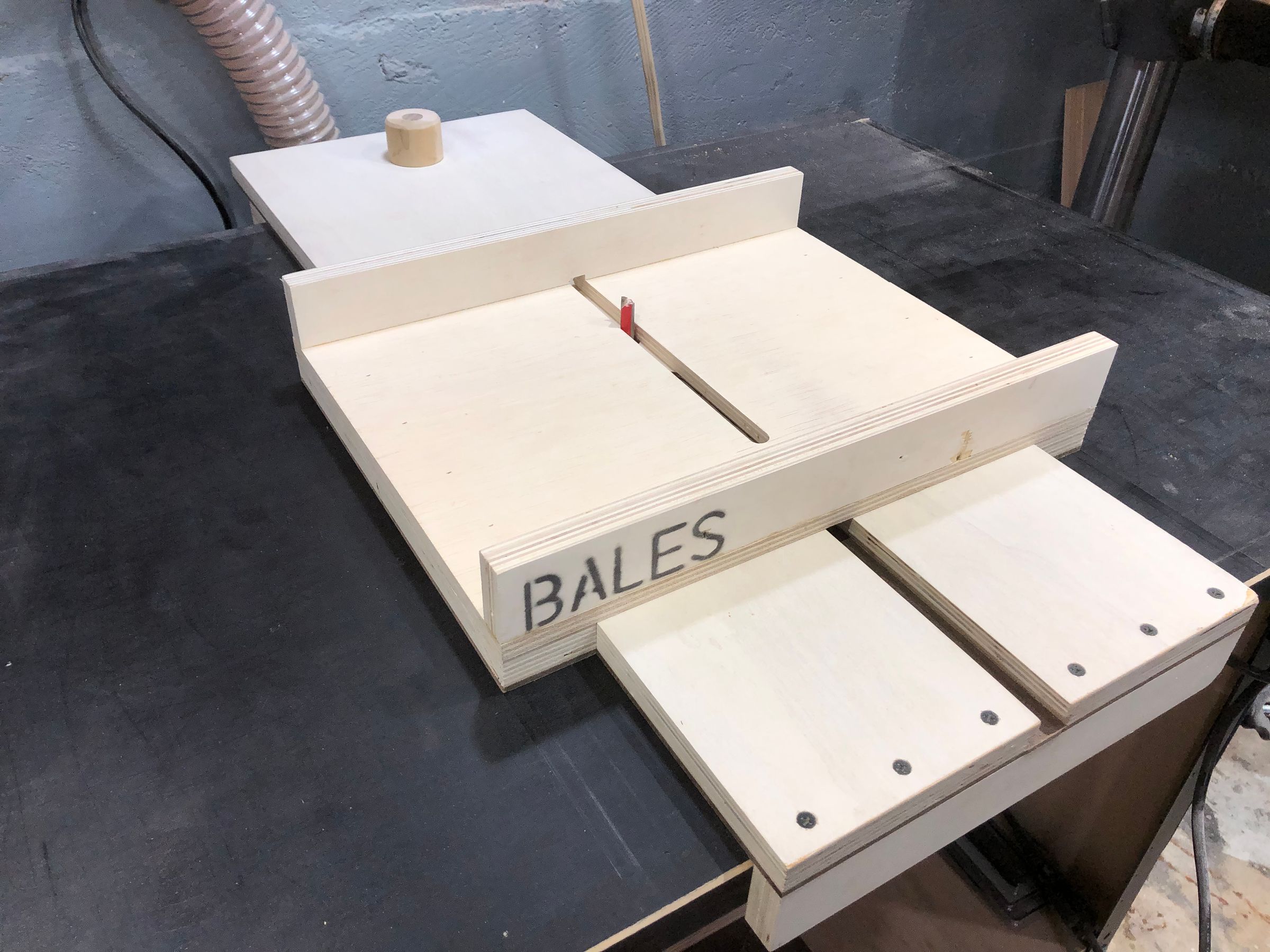 The Multi-Function Router Table Jig : 12 Steps (with Pictures ...