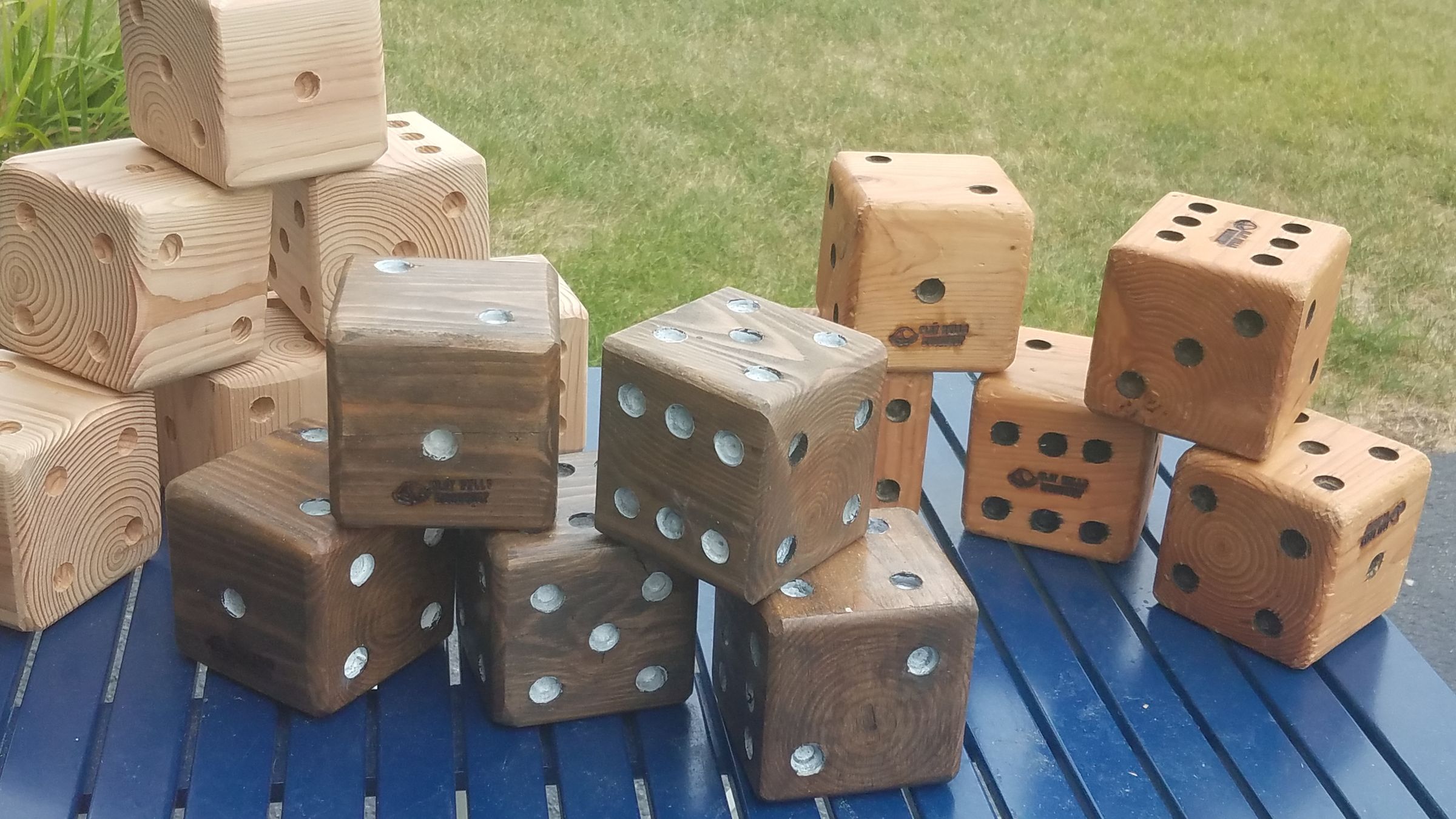 Cowboy Dice : 4 Steps - Instructables