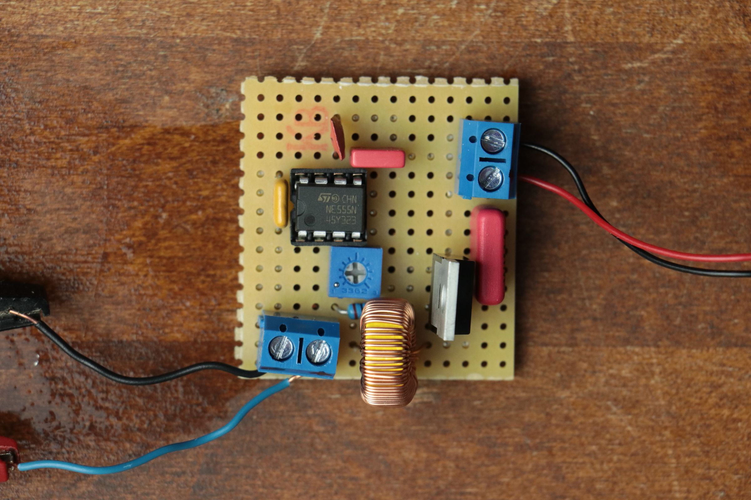 Make Your Own Super Simple Ultrasonic Mist Maker : 4 Steps (with ...