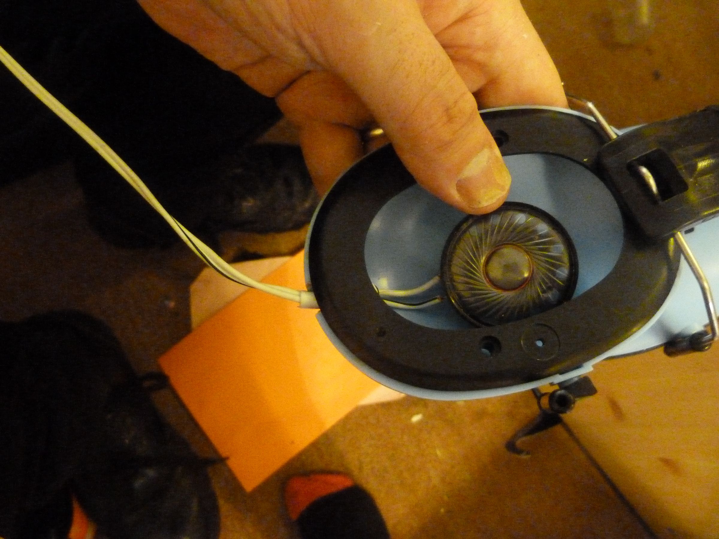 Sound Blocking Headphones : 3 Steps (with Pictures) - Instructables