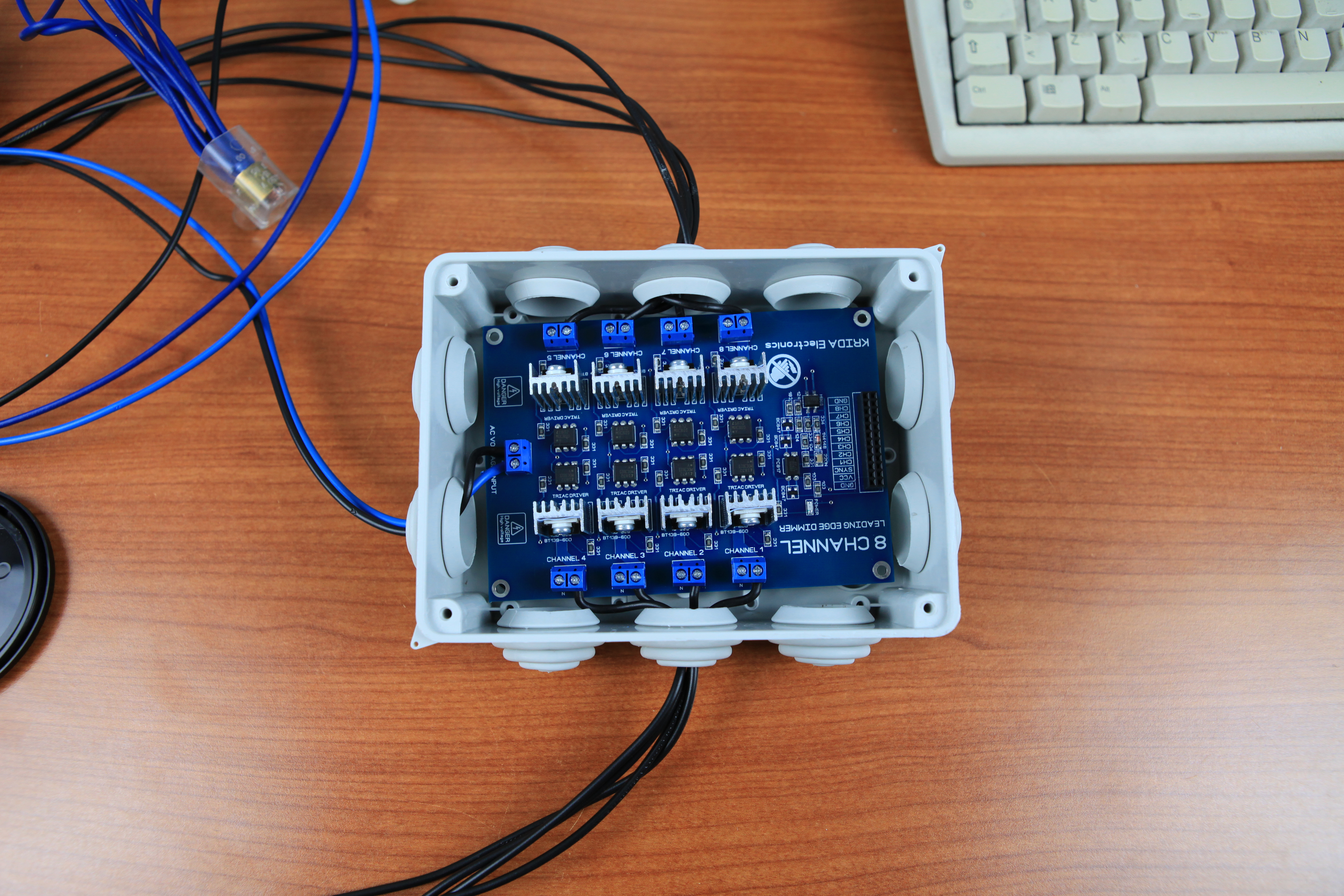Arduino AC 8CH Dimmer Lights : 4 Steps - Instructables