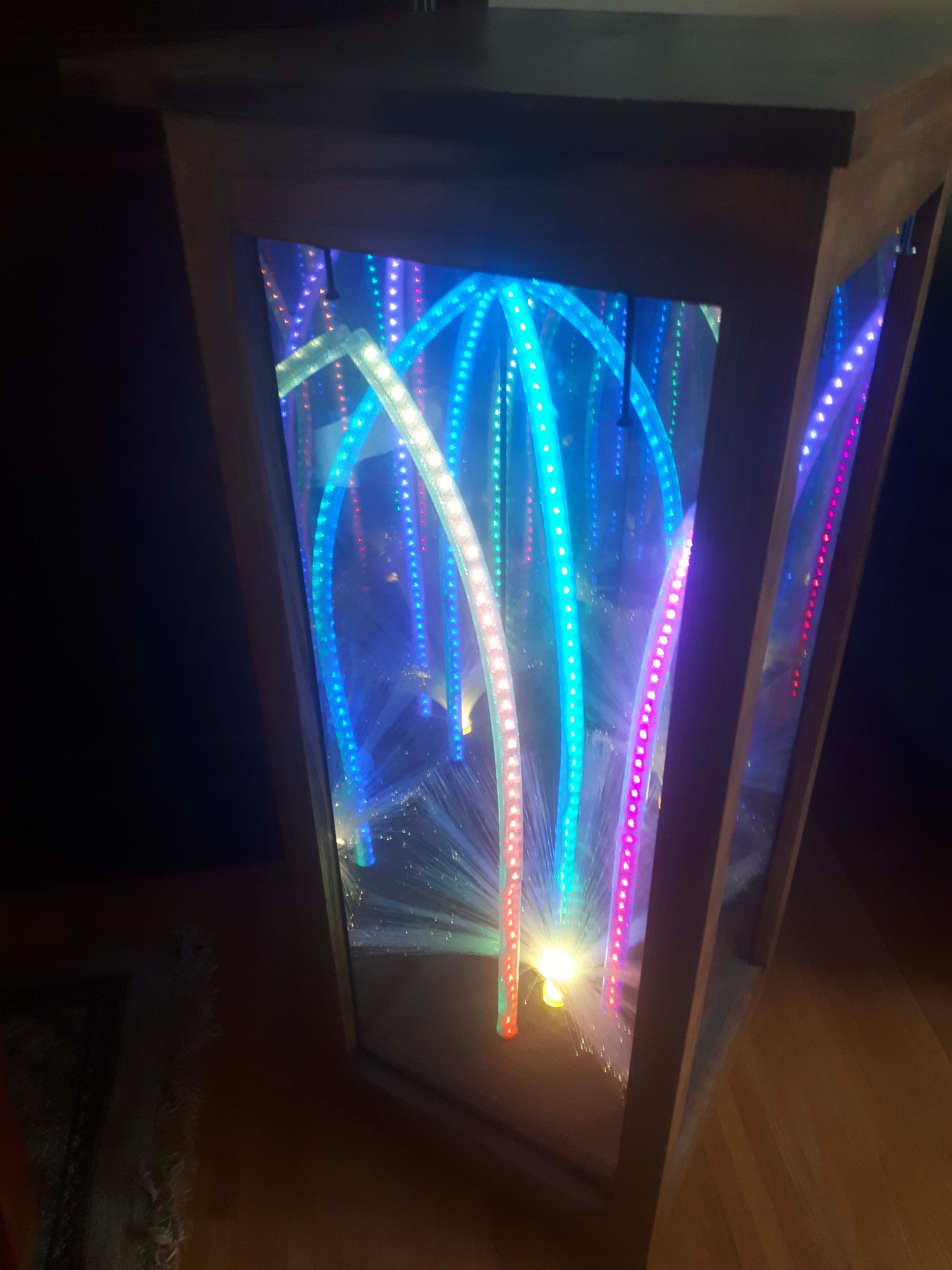 Rainbow 3D Infinity Mirror : 6 Steps - Instructables