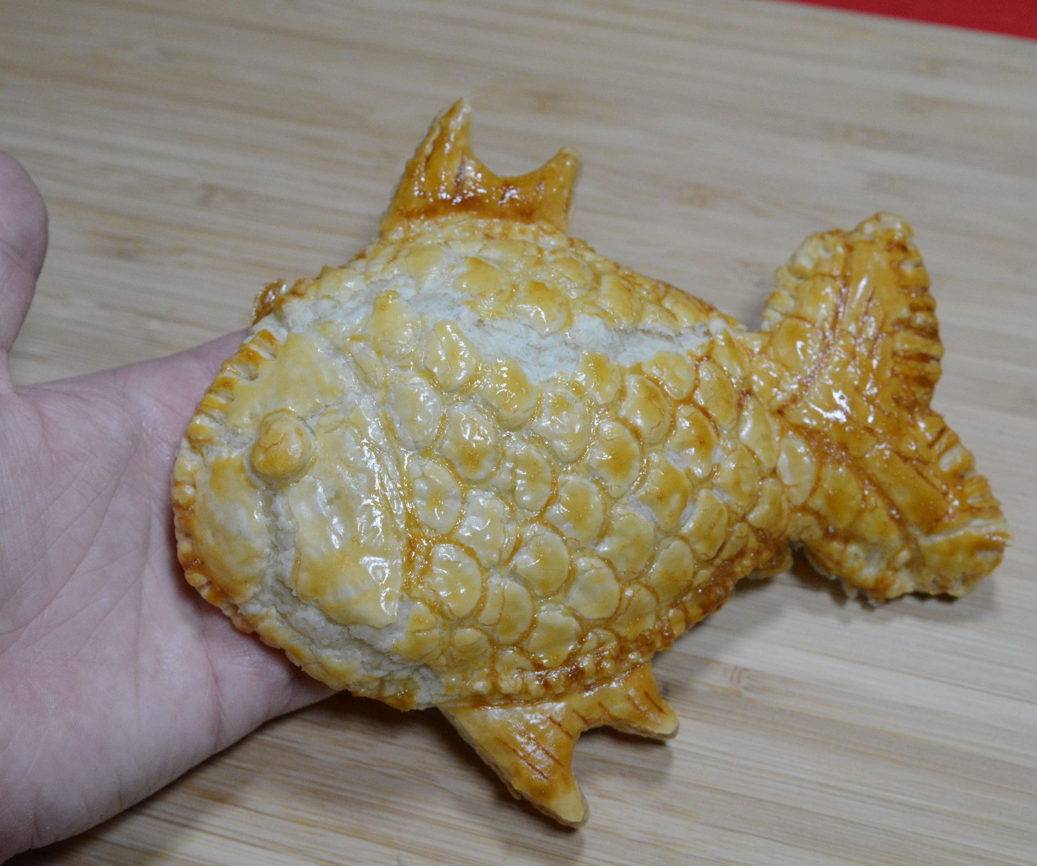 Savoury Fish and Spinach Hand Pies : 7 Steps (with Pictures ...