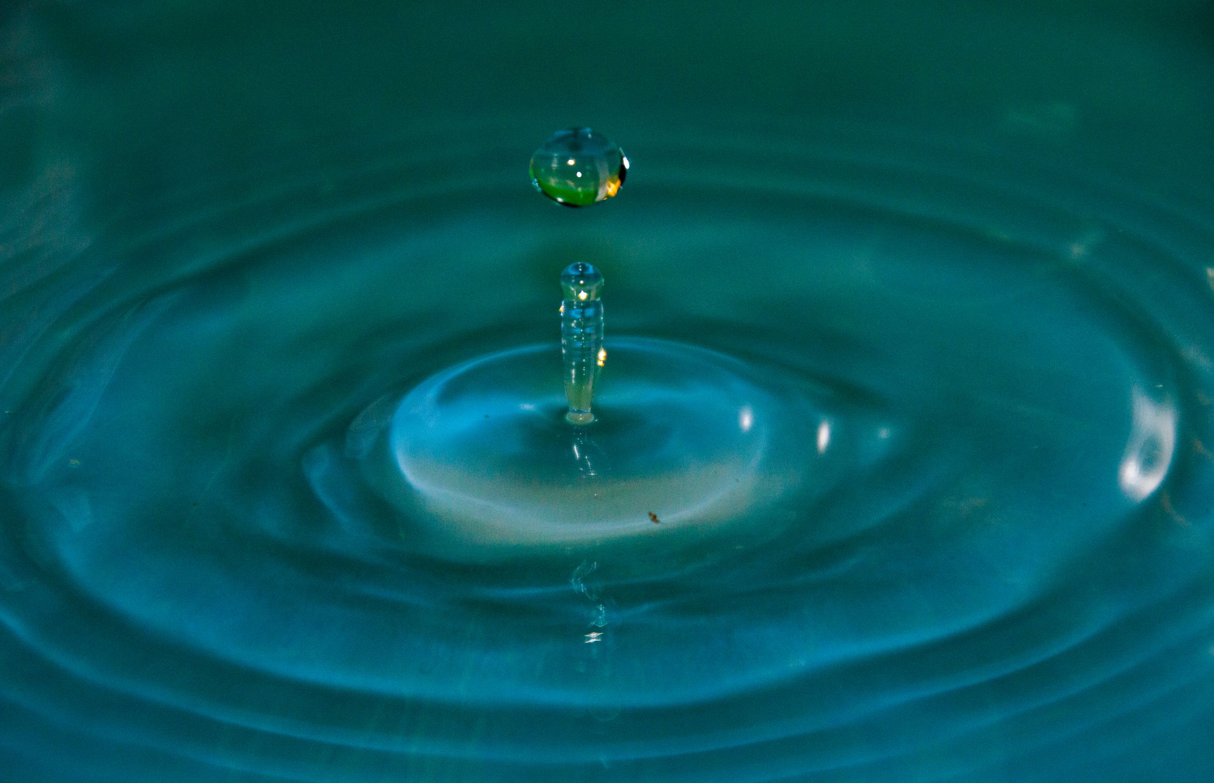 Photography: Water Droplets : 6 Steps (with Pictures) - Instructables
