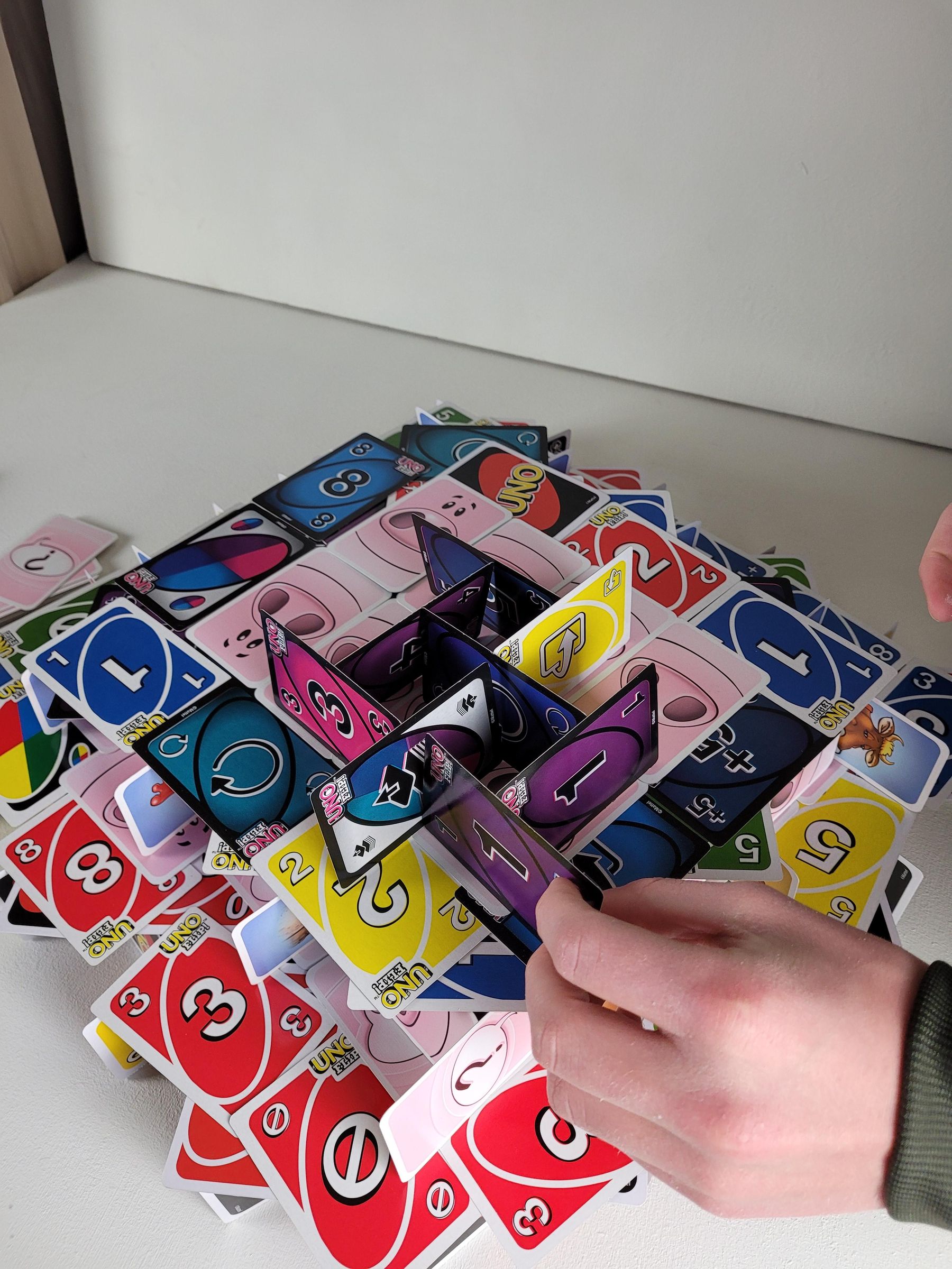 Card Stacking - Crazy Strong! : 5 Steps (with Pictures) - Instructables