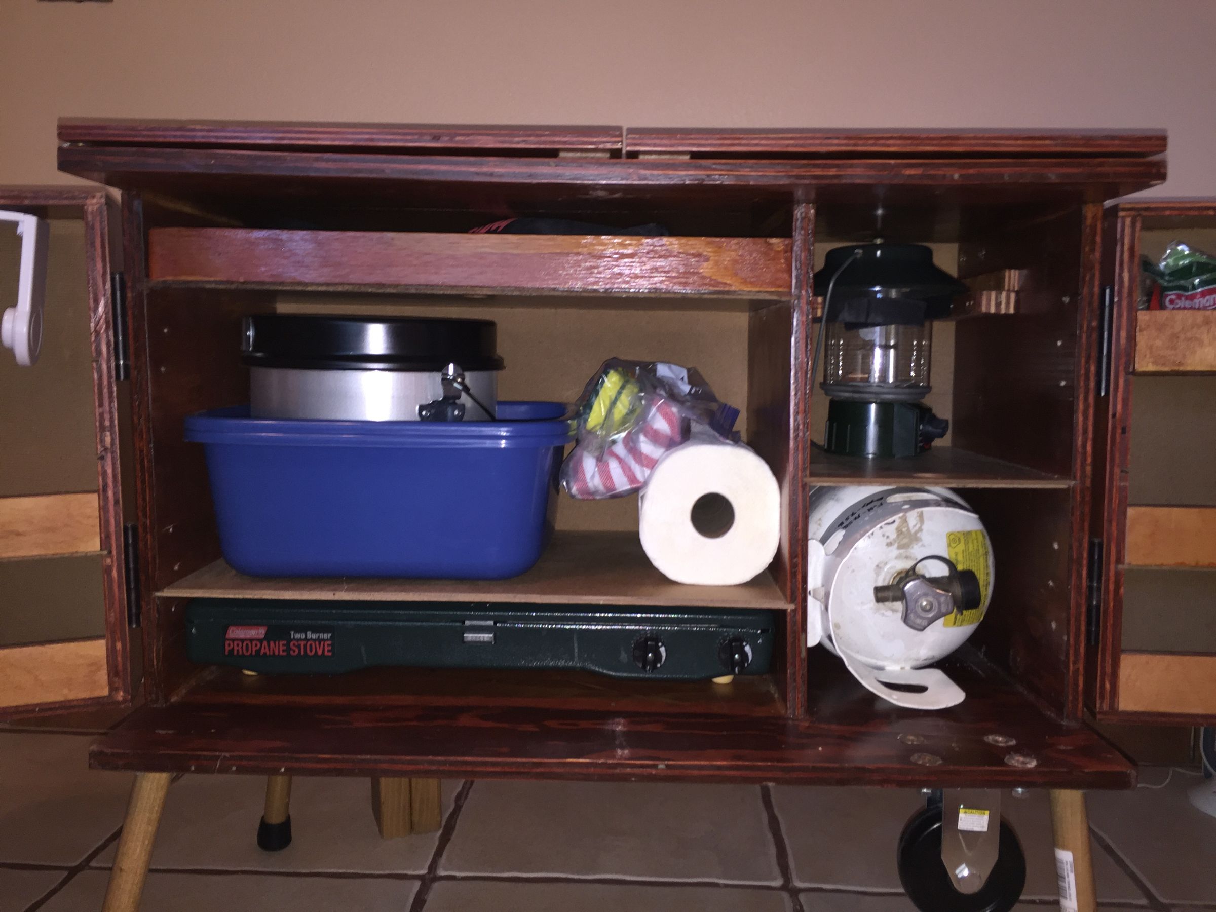 CAMP STORAGE / COOKING STATION : 7 Steps (with Pictures) - Instructables