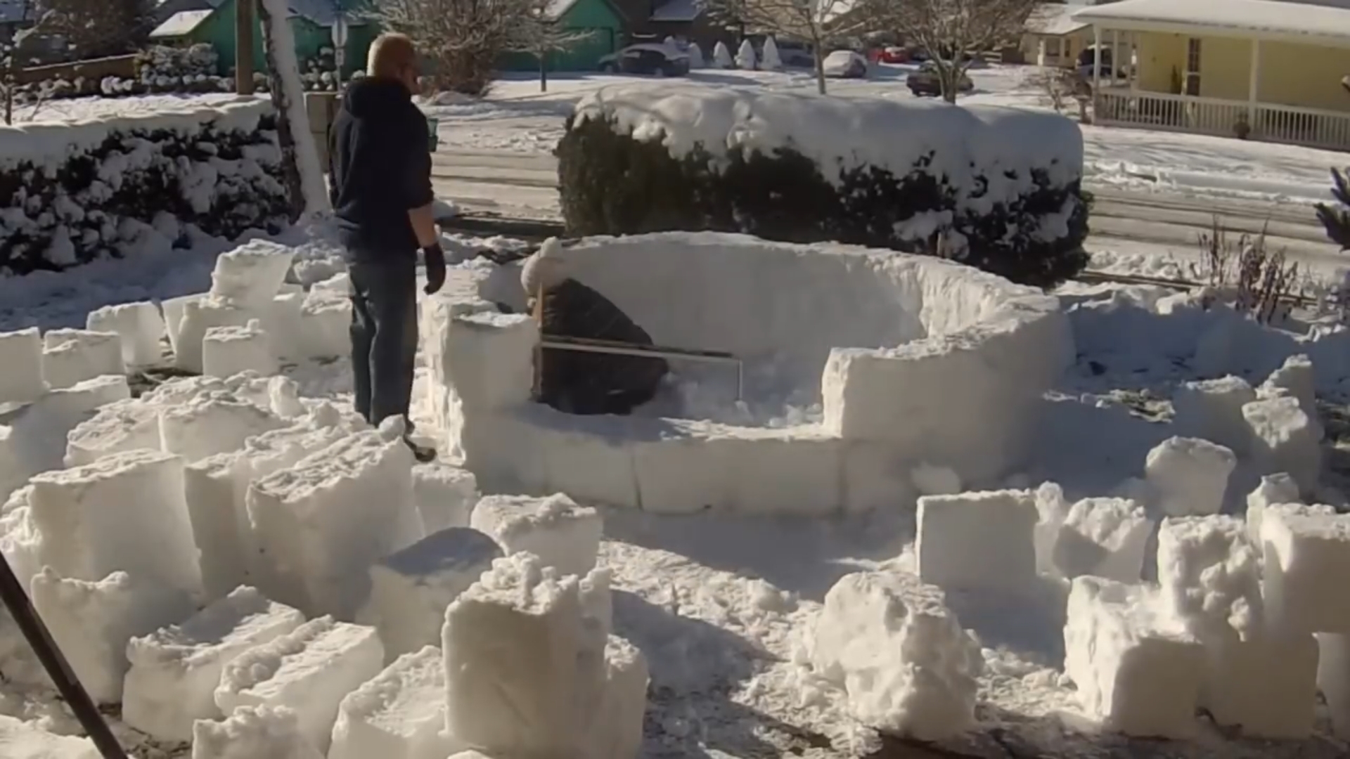 Ice Igloo : 10 Steps (with Pictures) - Instructables
