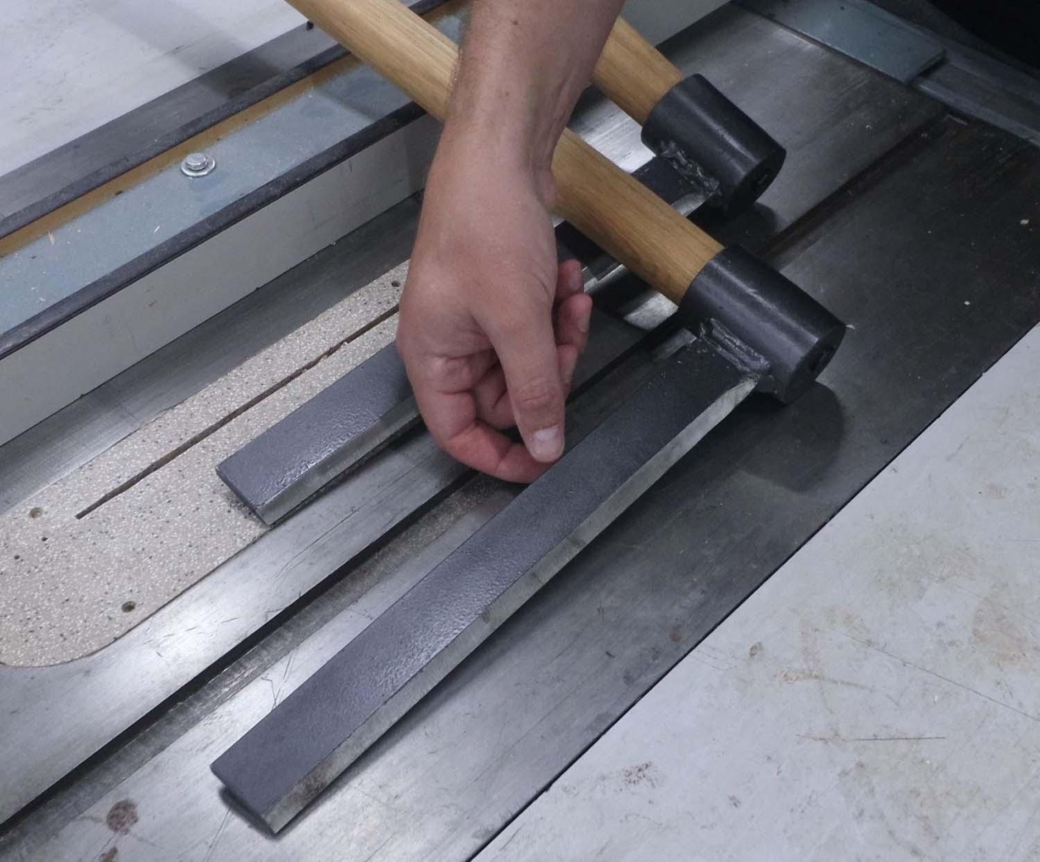 Making a Langsner-Style Froe for Green Woodworking : 13 Steps (with ...