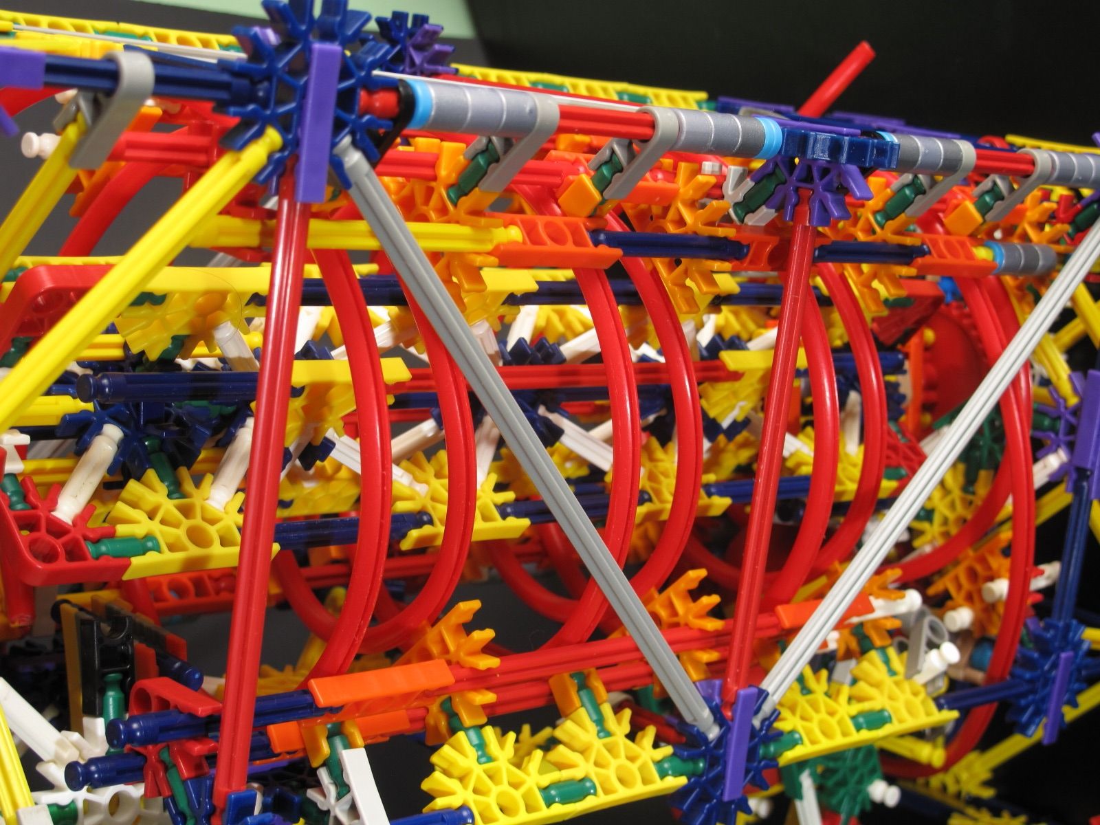 Knex Inverted Helix Lift V2 : 12 Steps - Instructables