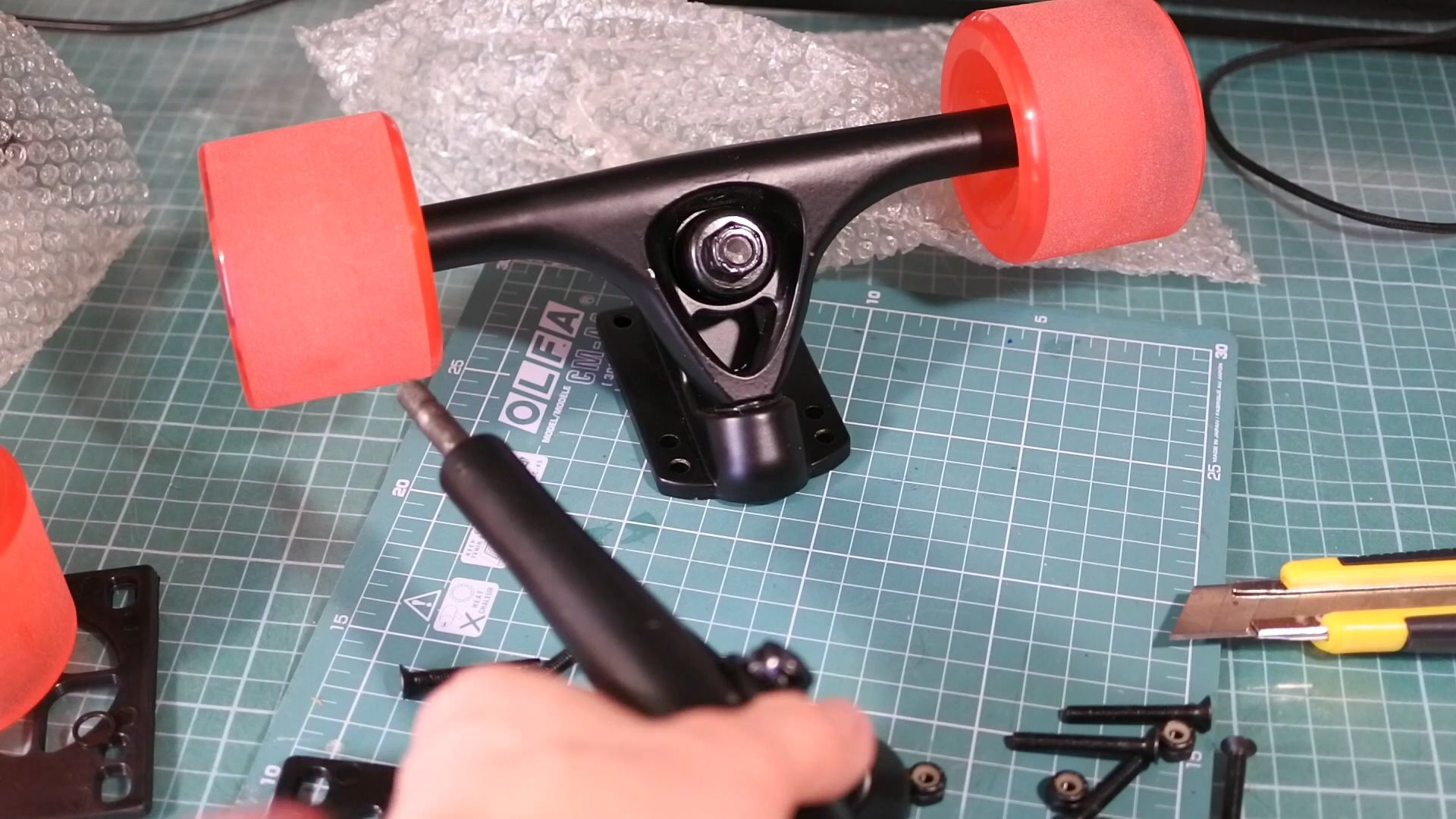 DIY Longboard : 13 Steps (with Pictures) - Instructables